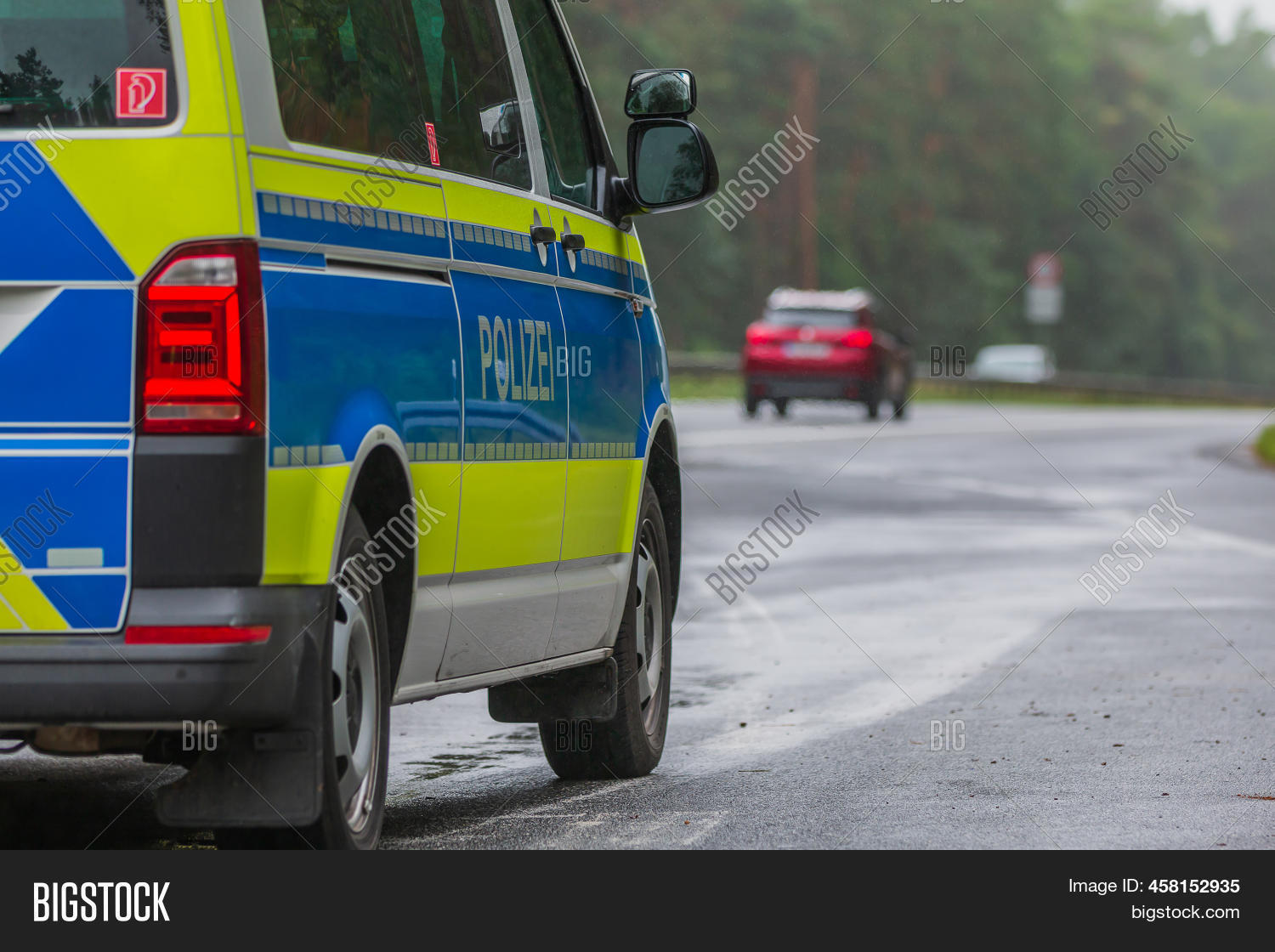 Side View Police Car Image & Photo (Free Trial) | Bigstock