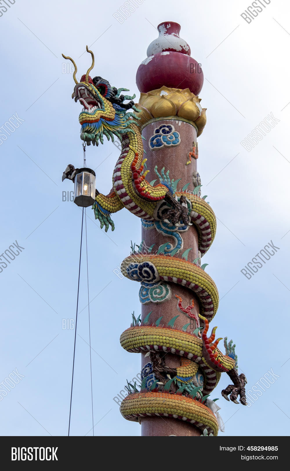 Chinese Style Shrine Image & Photo (Free Trial) | Bigstock