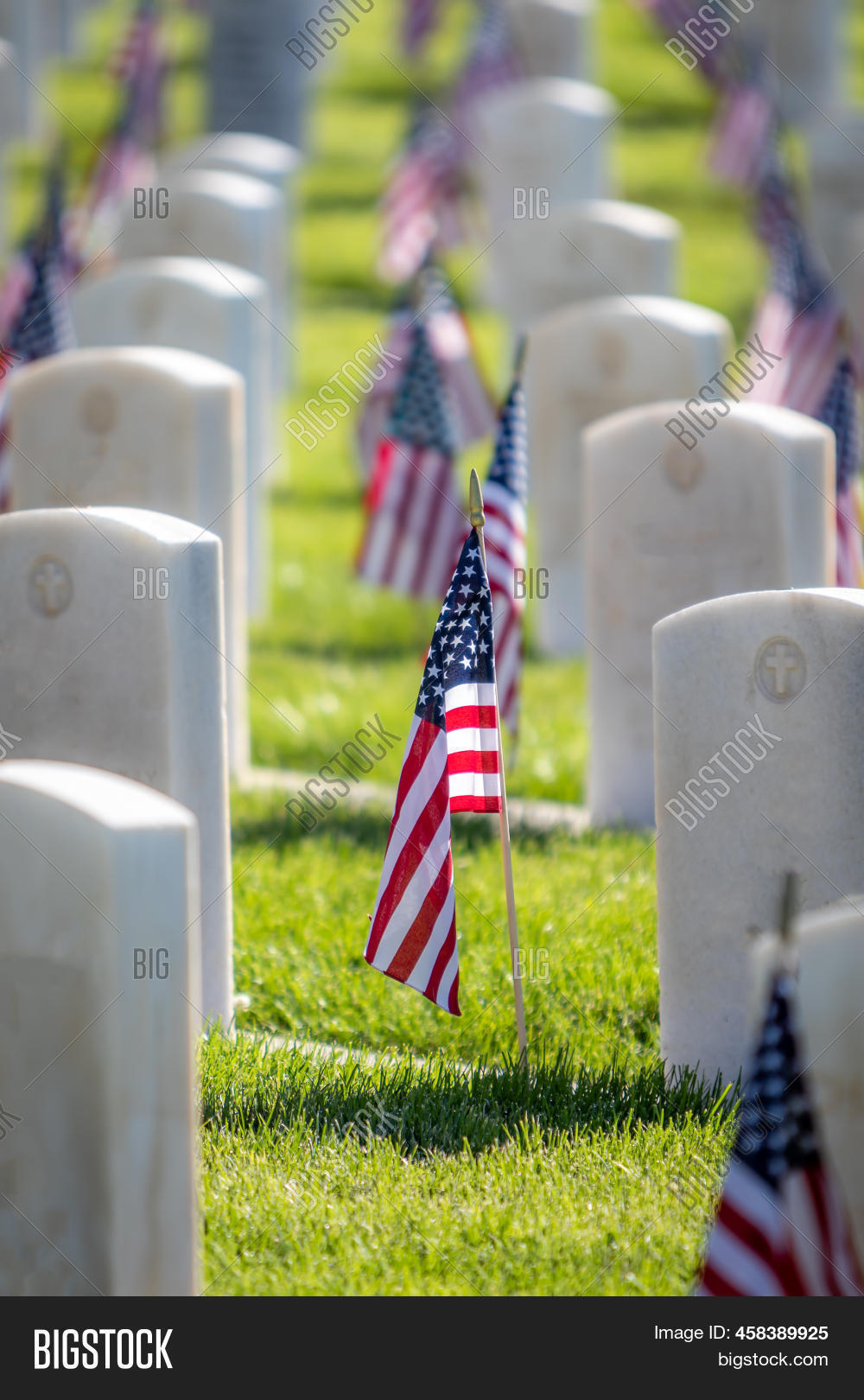 Military Headstones Image & Photo (Free Trial) | Bigstock