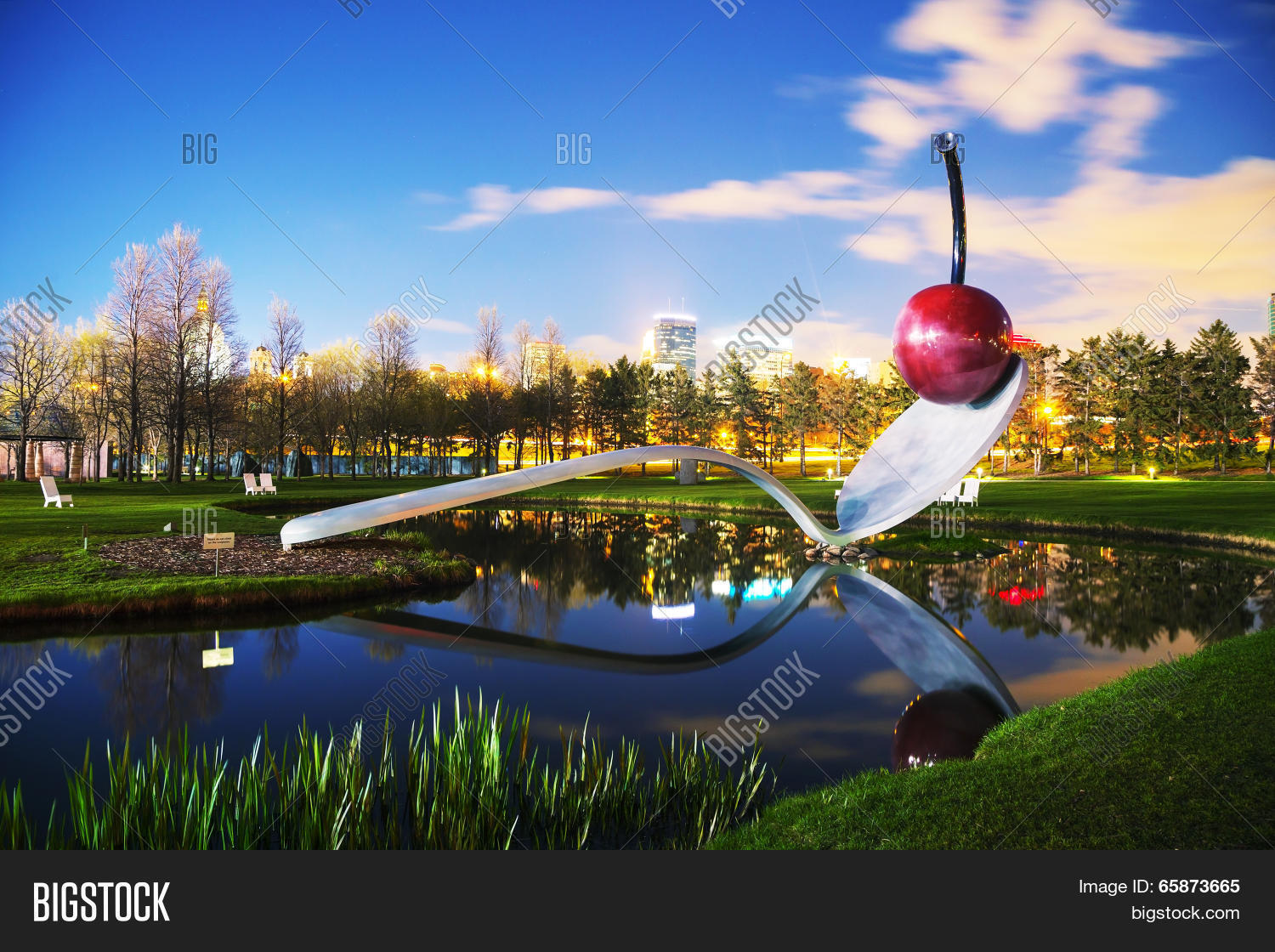 Spoonbridge Cherry Image & Photo (Free Trial) | Bigstock