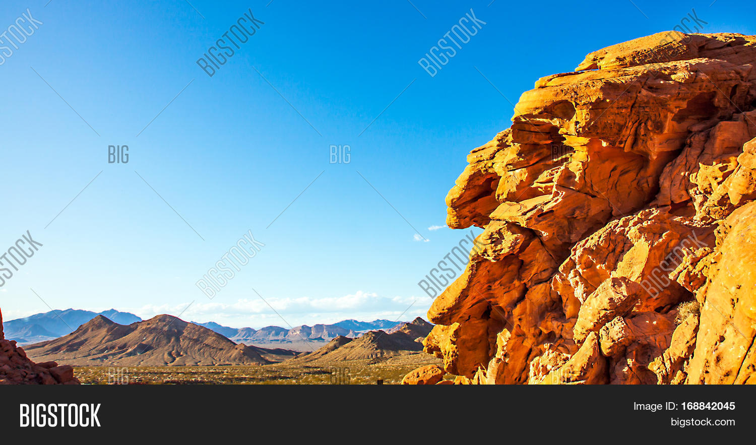 Red Rocks Lake Mead Image & Photo (Free Trial) | Bigstock