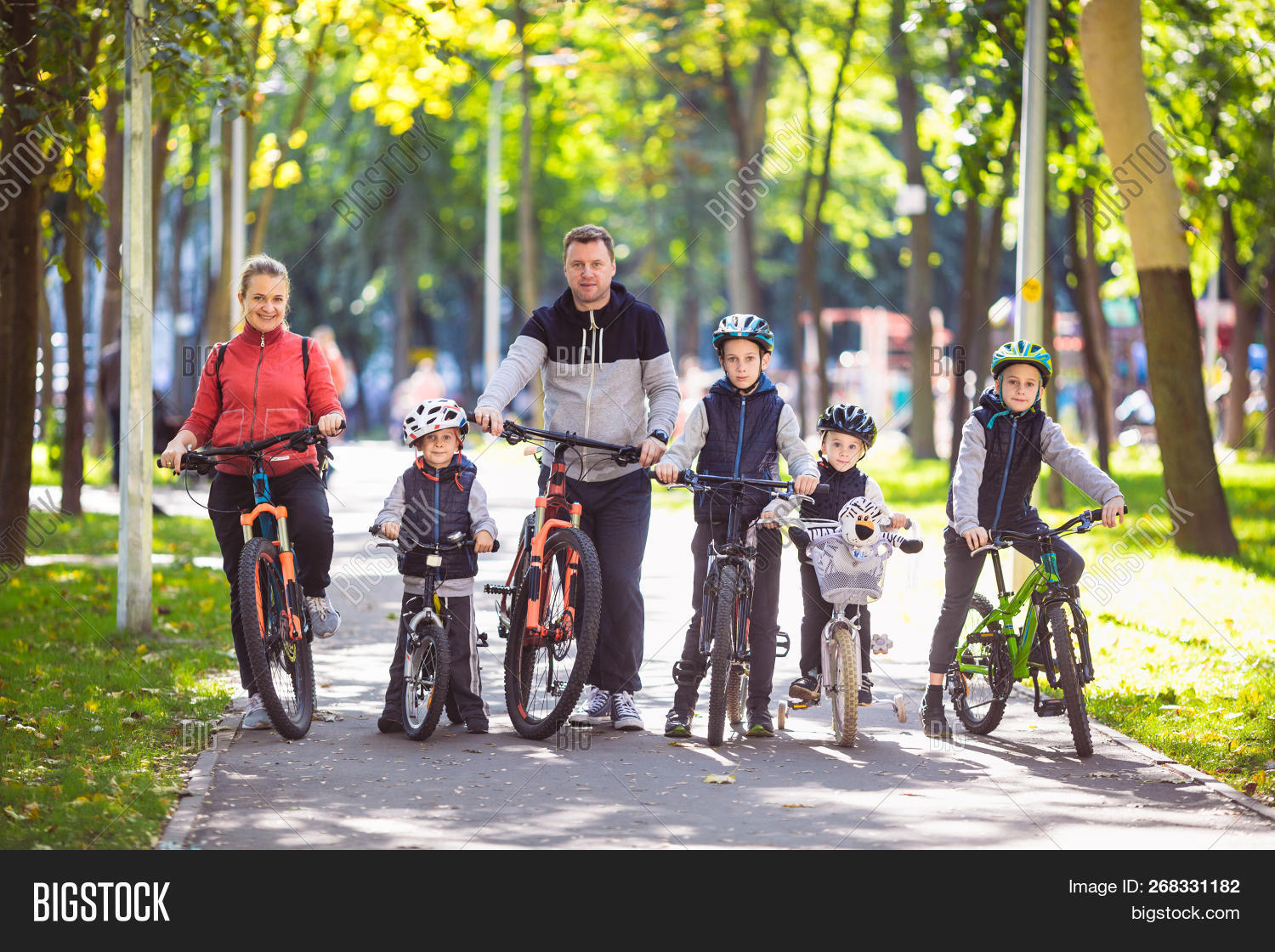 Theme Family Active Image & Photo (Free Trial) | Bigstock