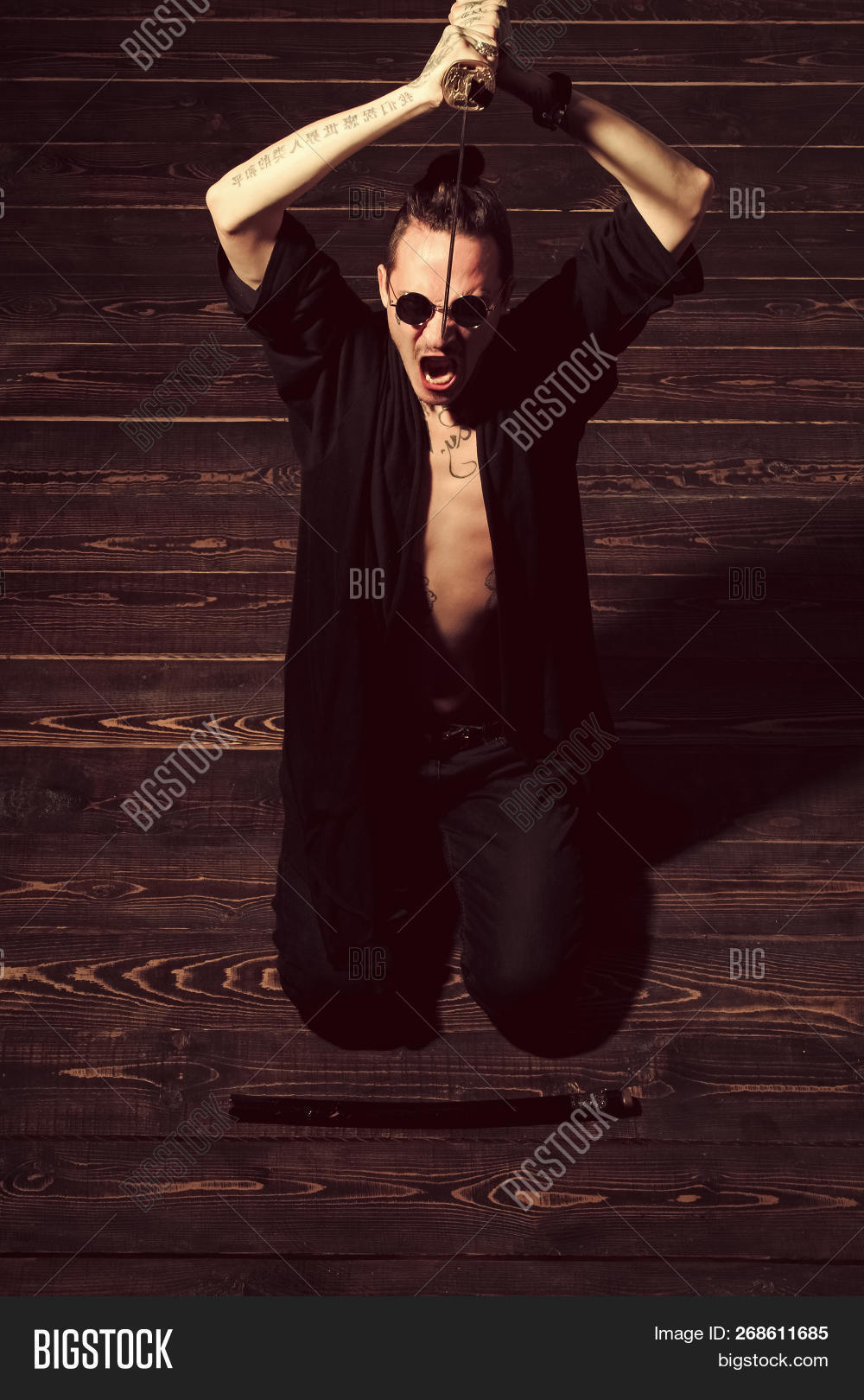 Samurai Warrior Katana Image & Photo (Free Trial) | Bigstock