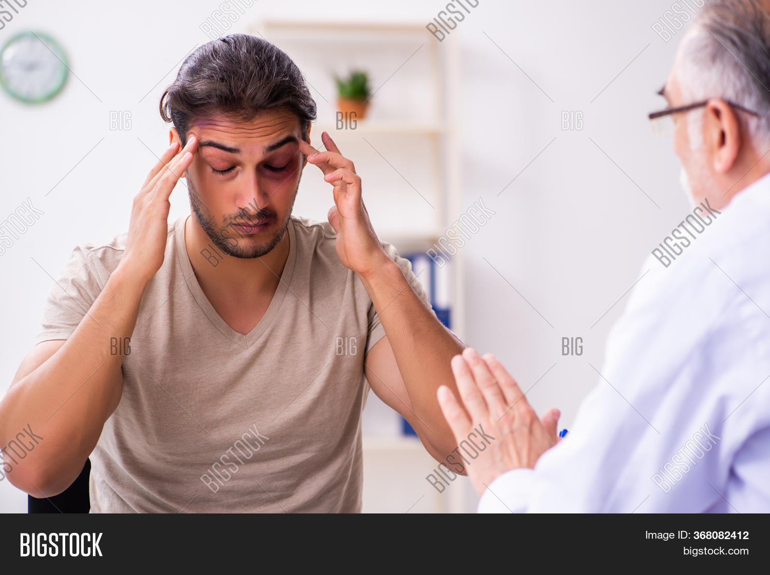 Young Face Injured Man Image & Photo (Free Trial) | Bigstock