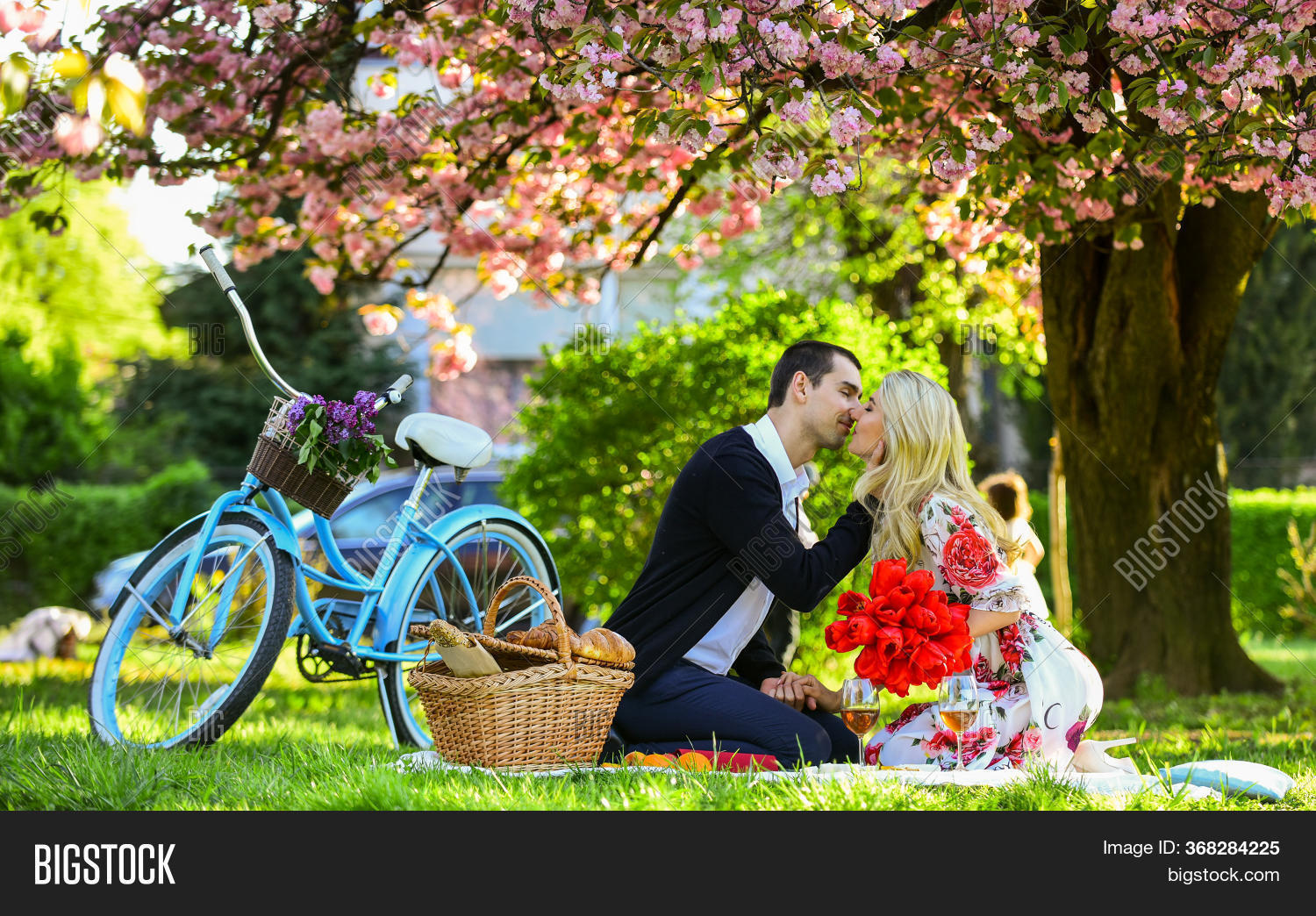 Lovers Sensual Kissing Image & Photo (Free Trial) | Bigstock