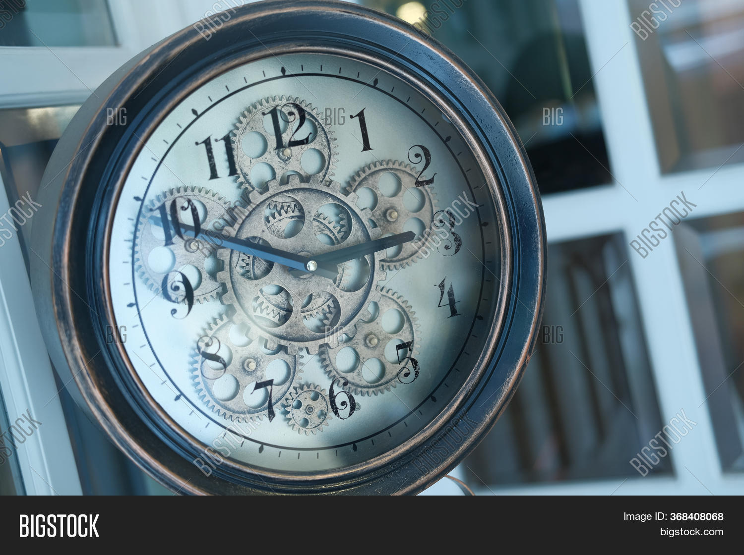 Classic Clock Moving Image & Photo (Free Trial) | Bigstock