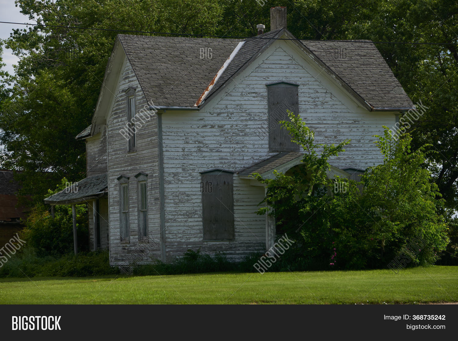 Empty Rural Farm Home Image & Photo (Free Trial) | Bigstock