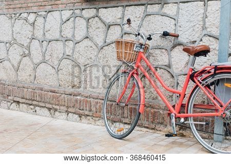 Red City Bicycle Image & Photo (Free Trial) | Bigstock