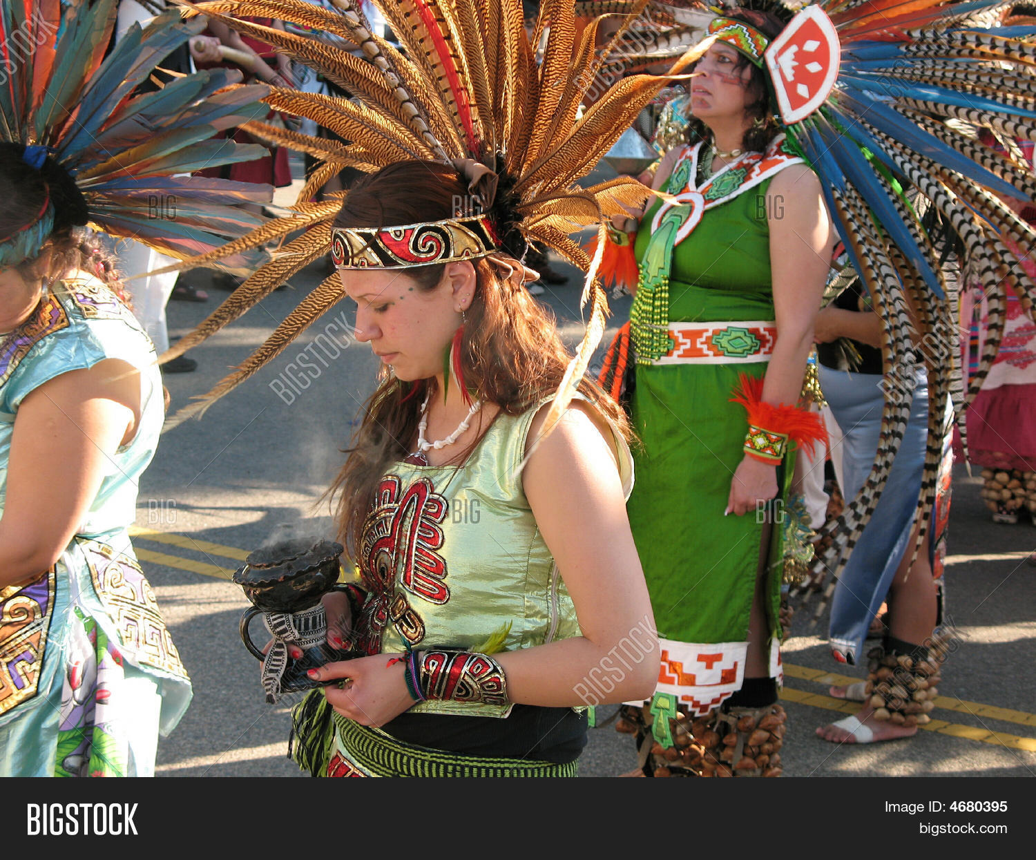 Aztec Femaile Dancer Image & Photo (Free Trial) | Bigstock