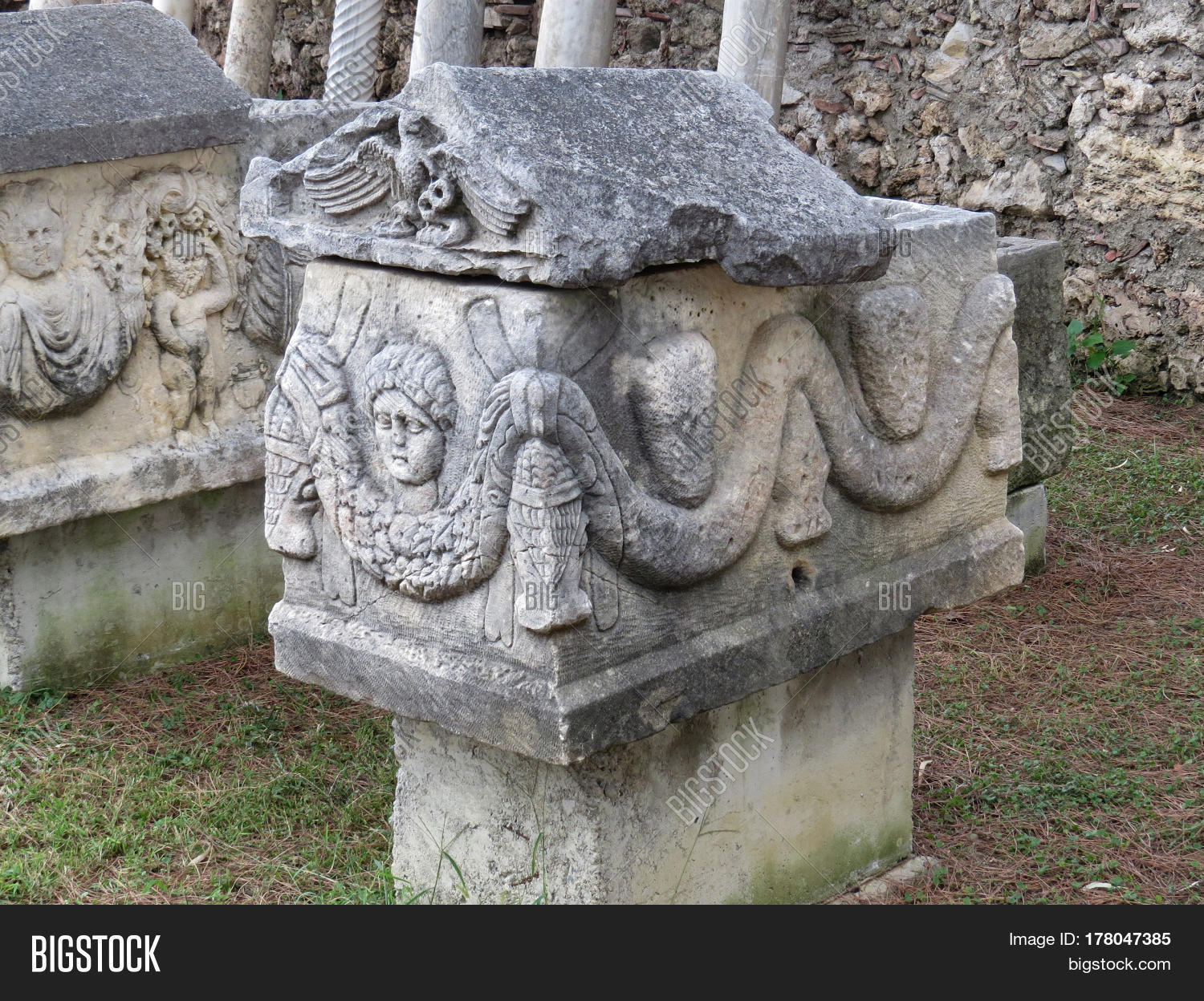 Ancient Tomb Patterns Image & Photo (Free Trial) | Bigstock