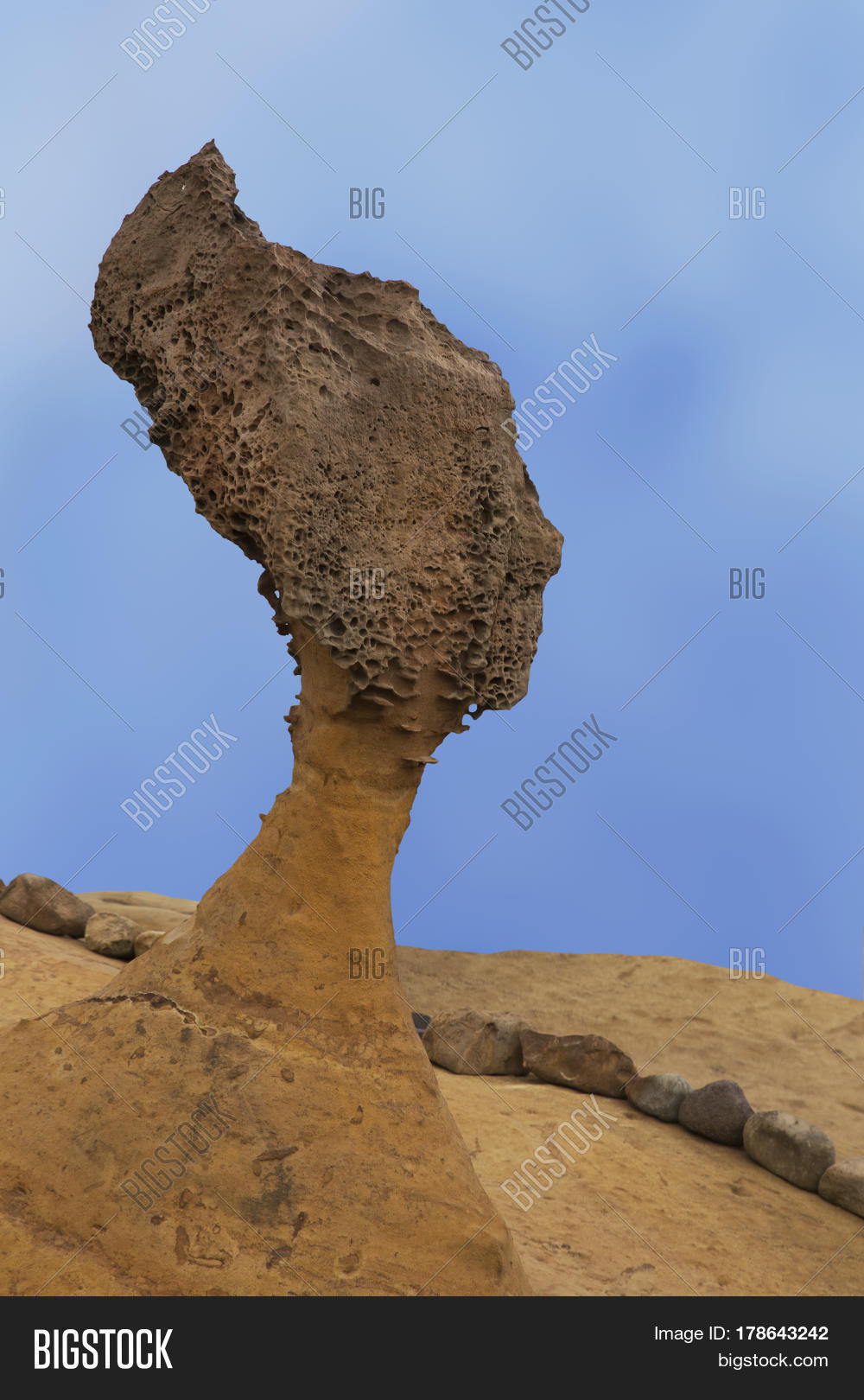 Queen's Head Formation Image & Photo (Free Trial) | Bigstock