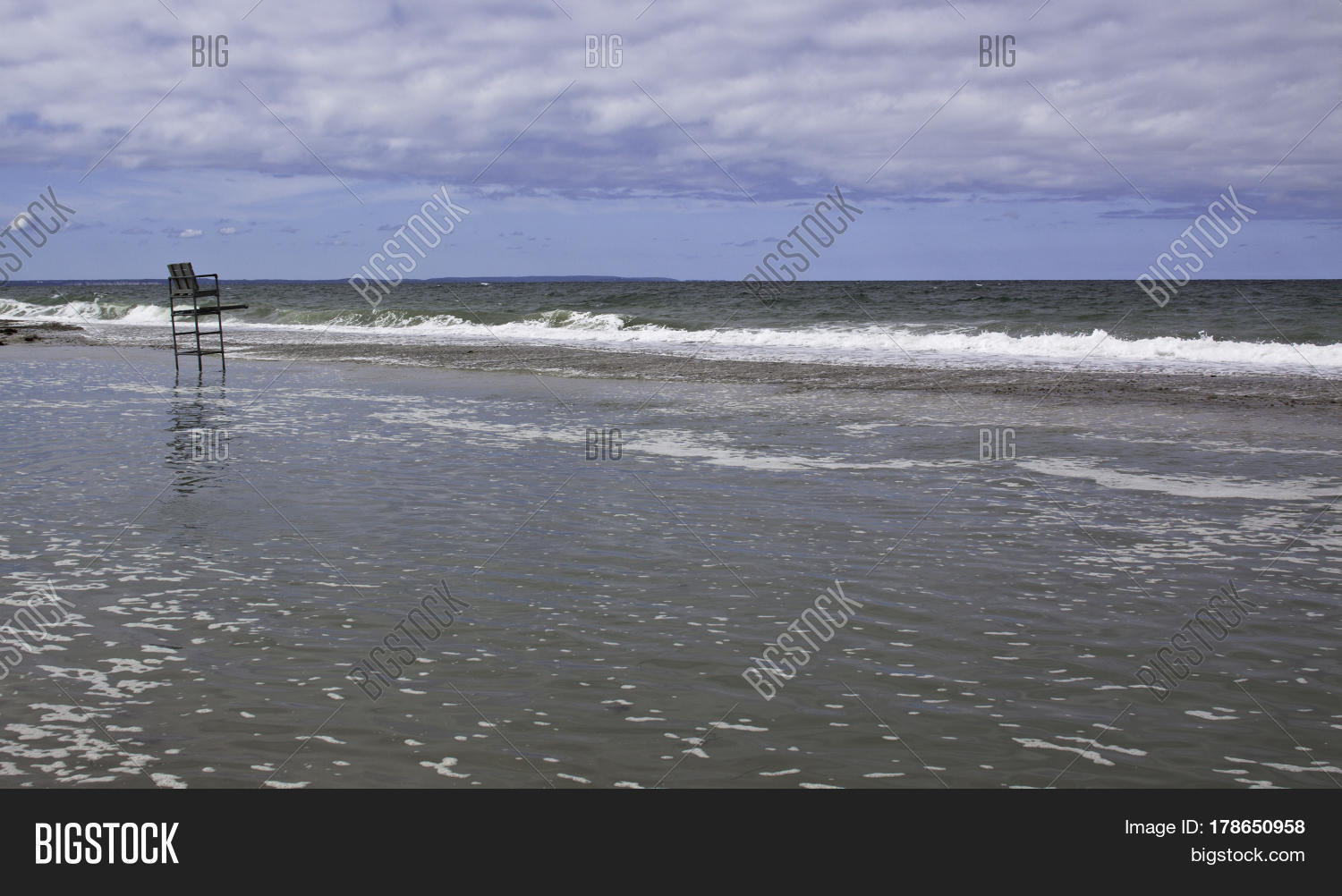 Wide View Shore Sandy Image & Photo (Free Trial) | Bigstock