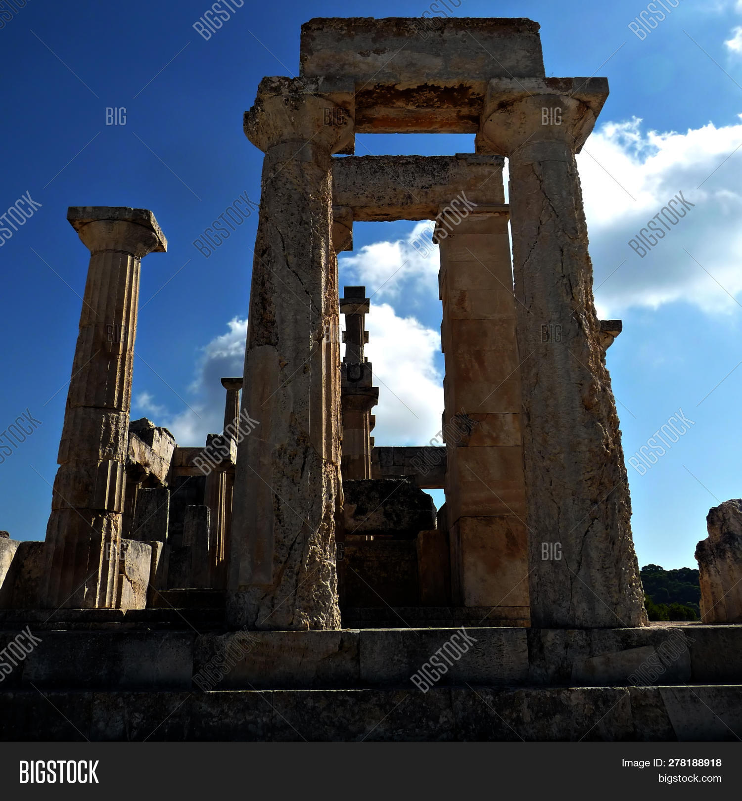 Aphaia Temple Image & Photo (Free Trial) | Bigstock