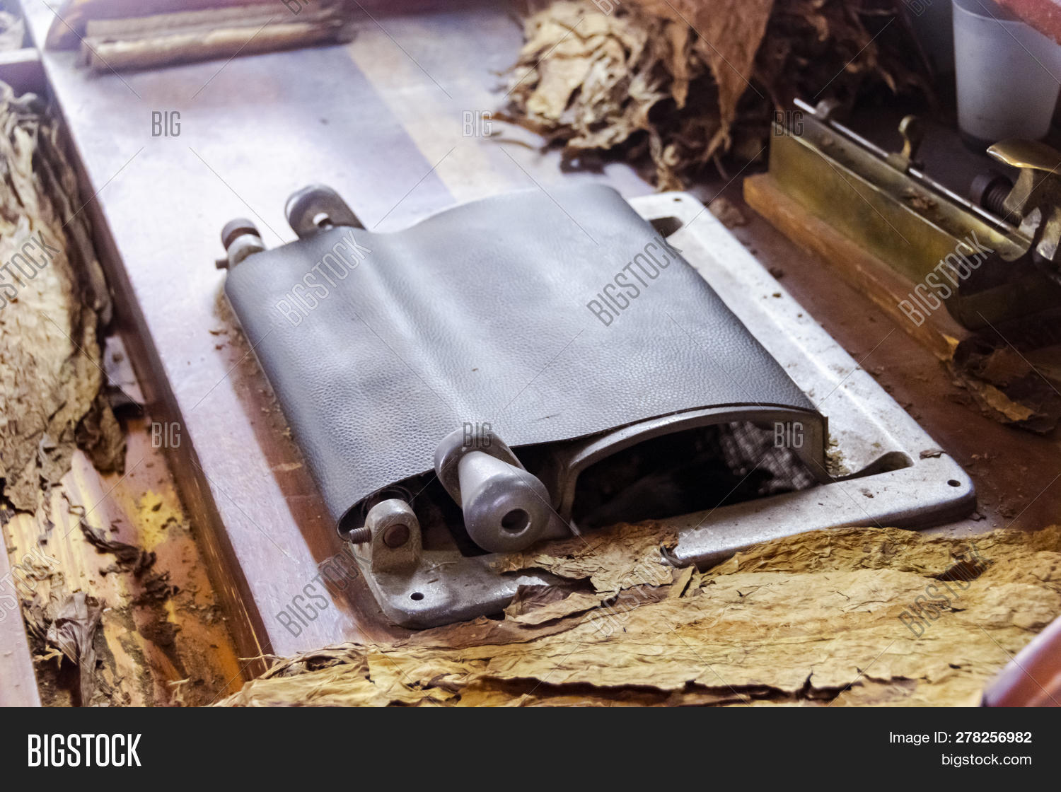Cigar Rolling Machine Image & Photo (Free Trial) | Bigstock