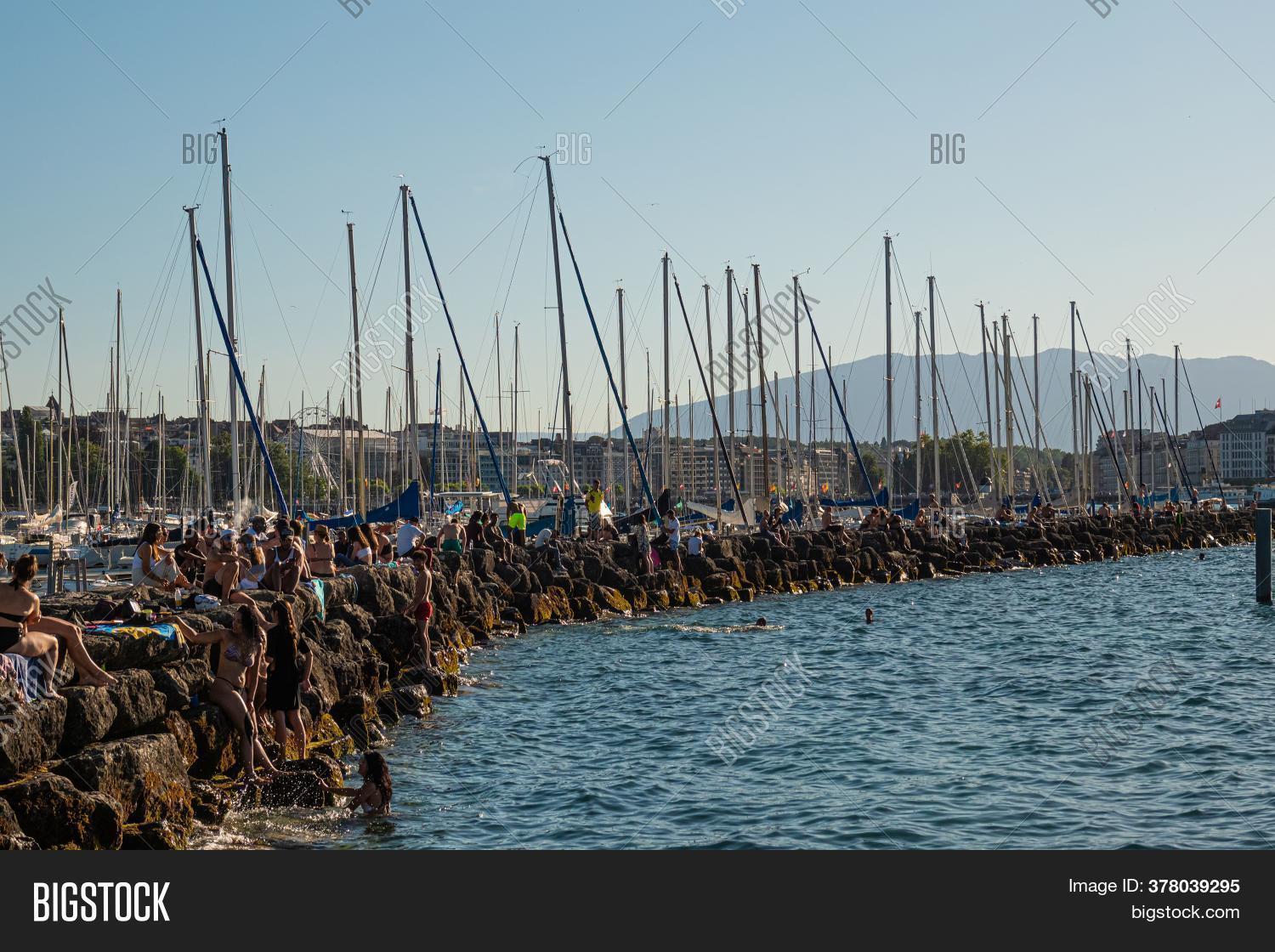 Boats On Lake Geneva Image & Photo (Free Trial) | Bigstock