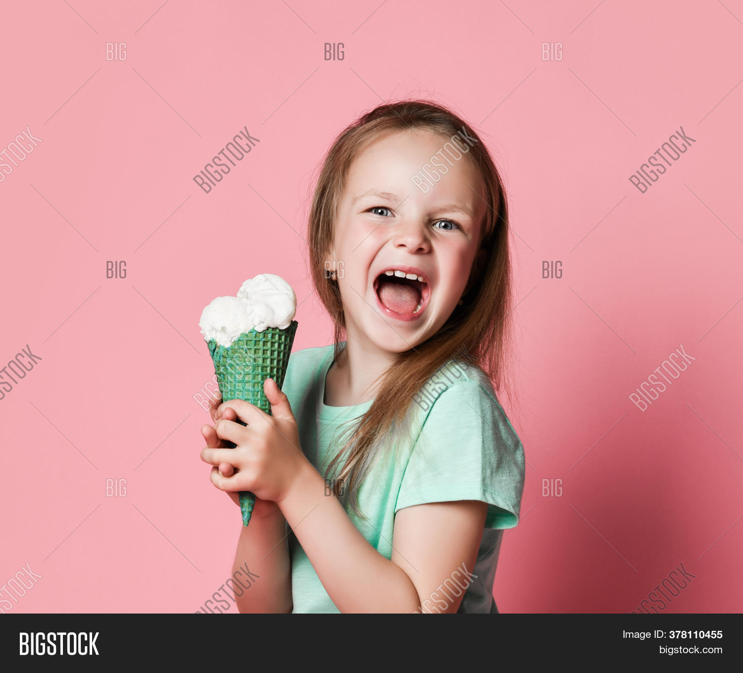 Frolic Happy Screaming Image & Photo (Free Trial) | Bigstock