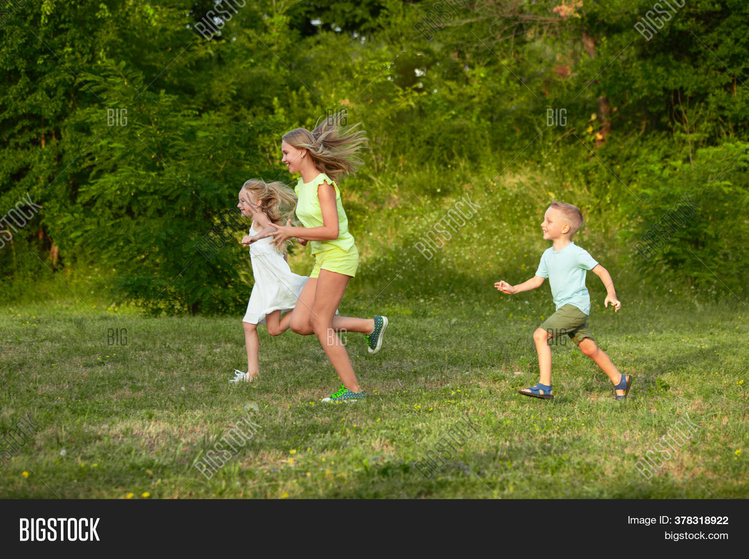 Kids, Children Running Image & Photo (Free Trial) | Bigstock