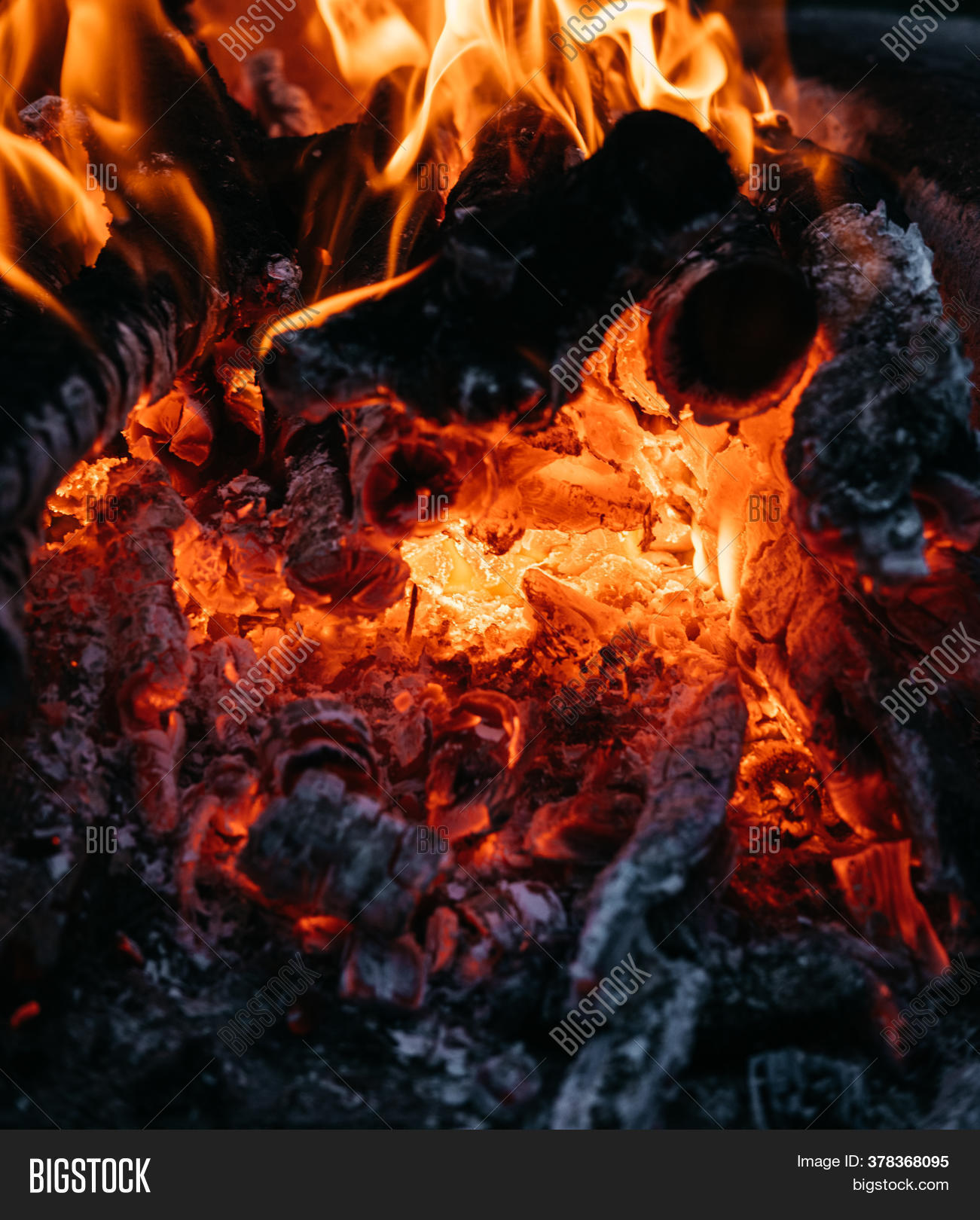 Bright Red Flames Fire Image & Photo (Free Trial) | Bigstock