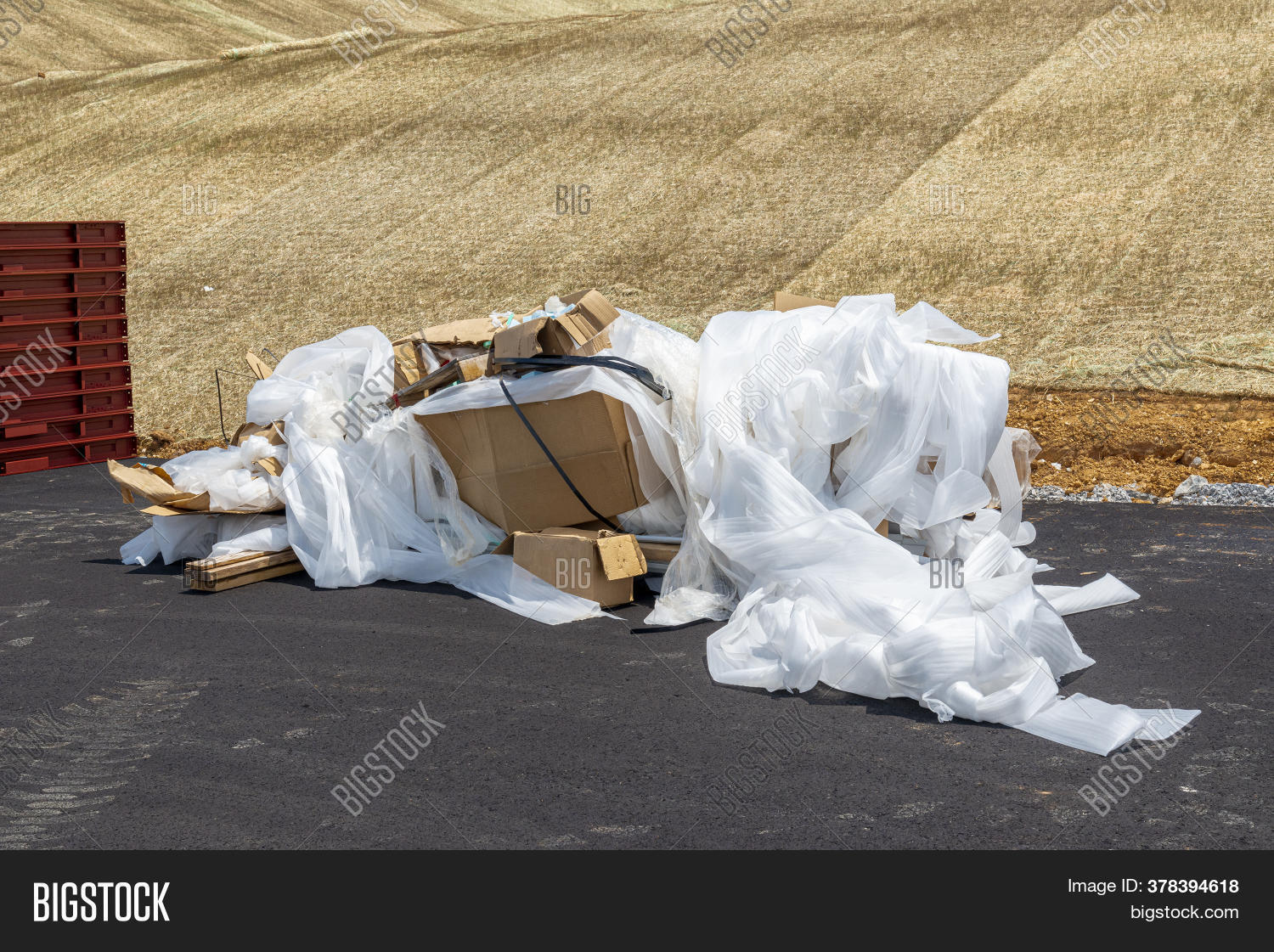 Horizontal Shot Trash Image & Photo (Free Trial) | Bigstock