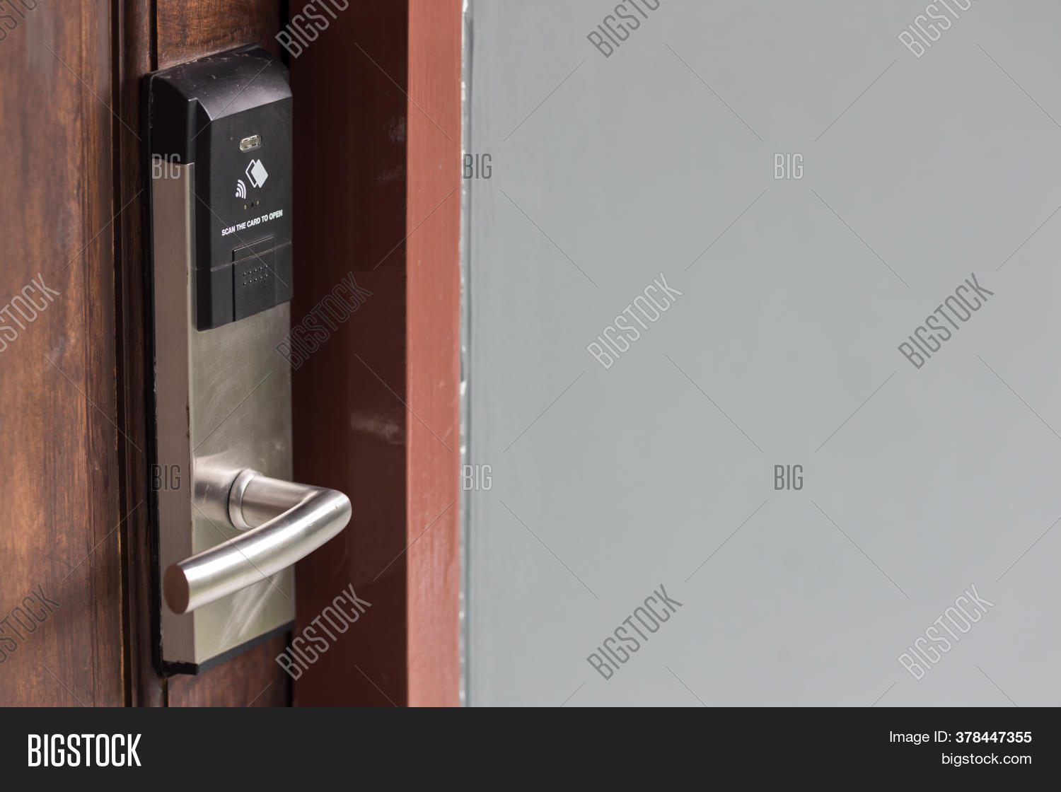 Smart Card Door Key Image & Photo (Free Trial) | Bigstock