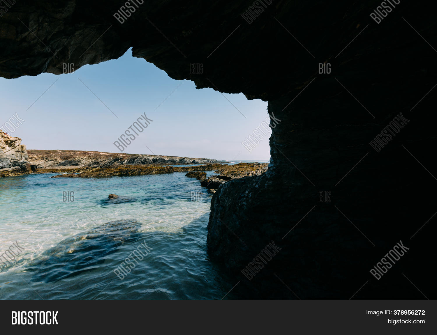 Amazing Rocky Beach Grotto