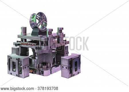 Alloy Wheel Mold Set Image & Photo (Free Trial) | Bigstock