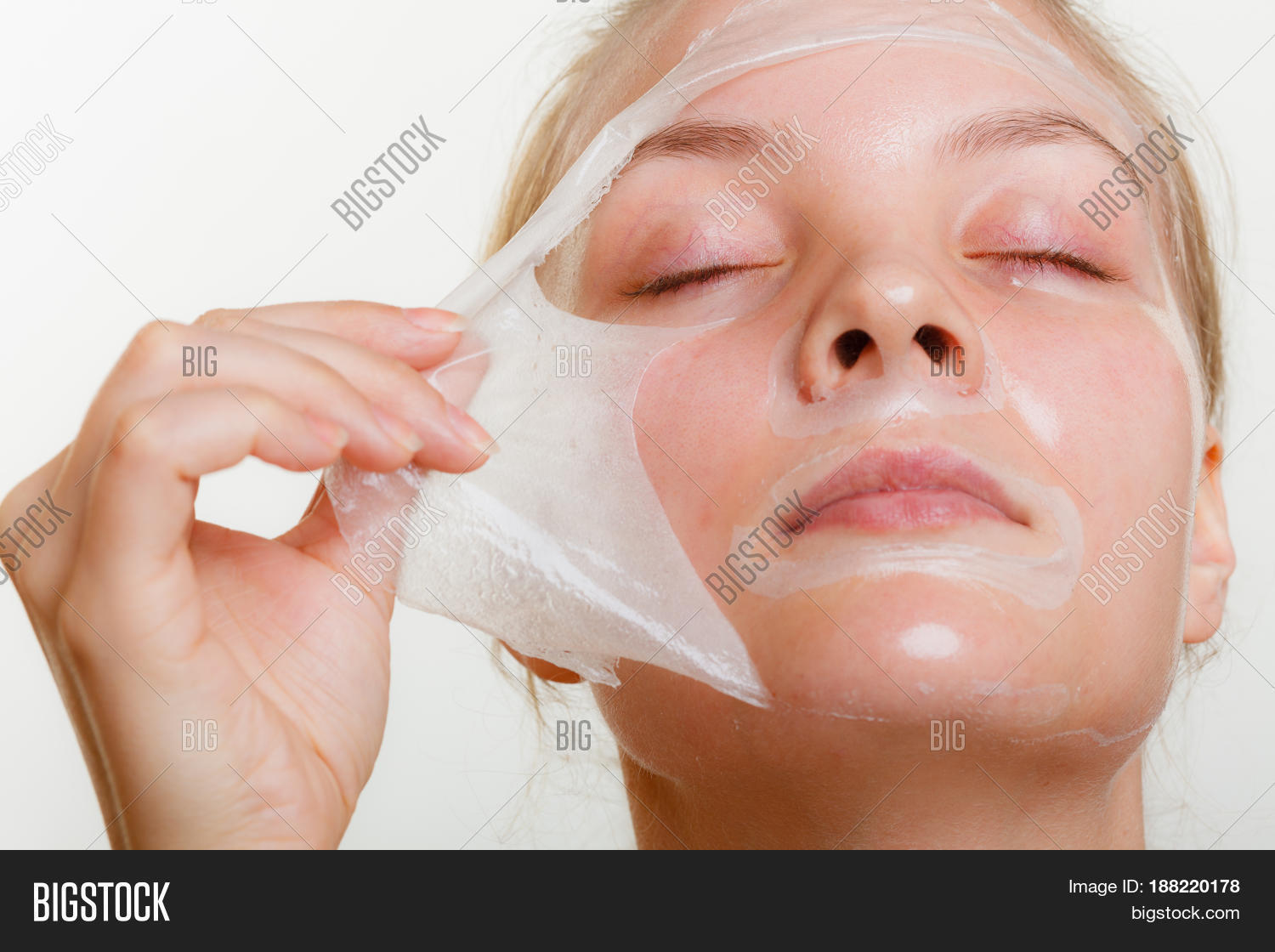 Woman Removing Facial Image & Photo (Free Trial) | Bigstock