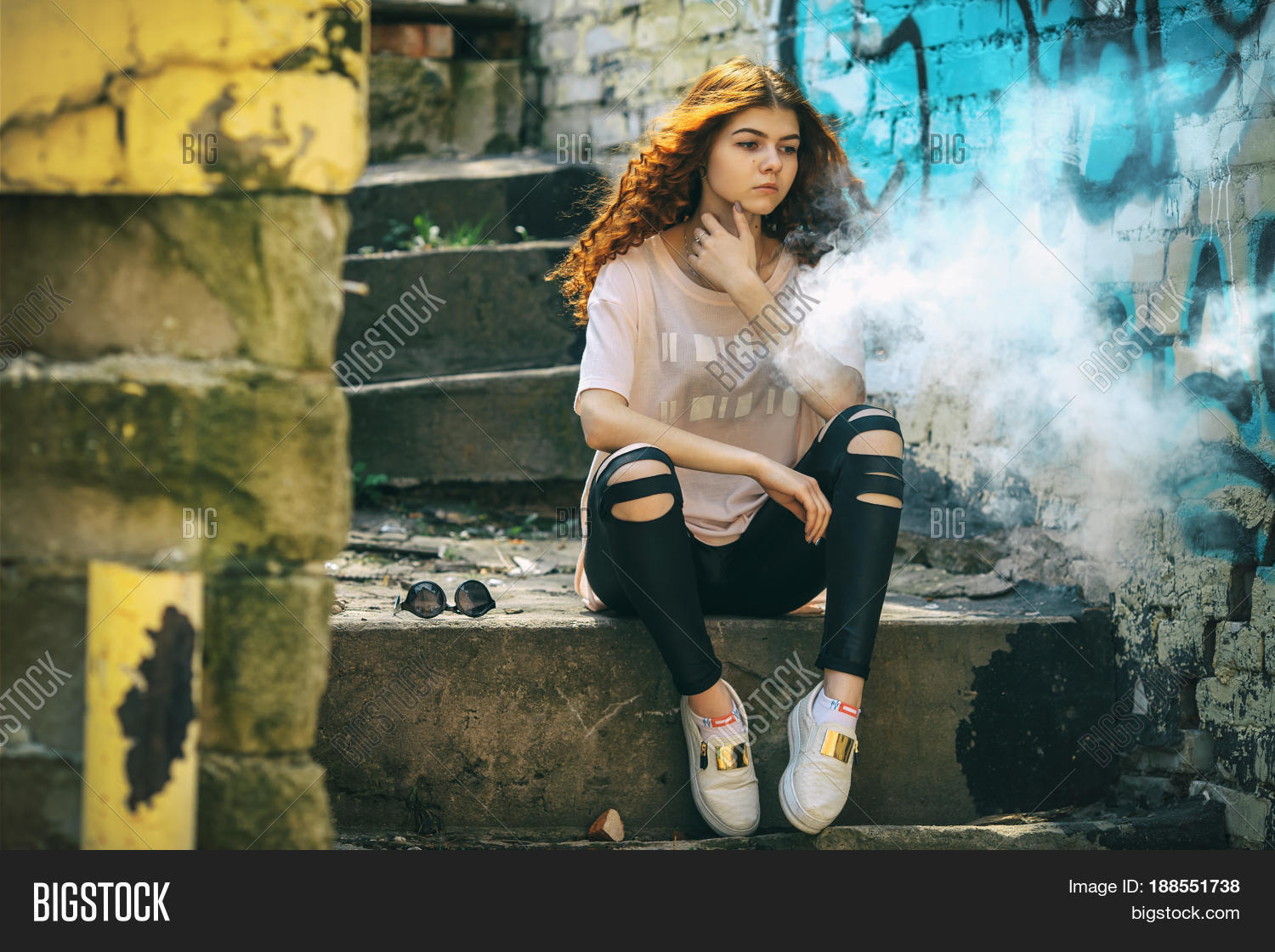 Beautiful Vape Image & Photo (Free Trial) | Bigstock
