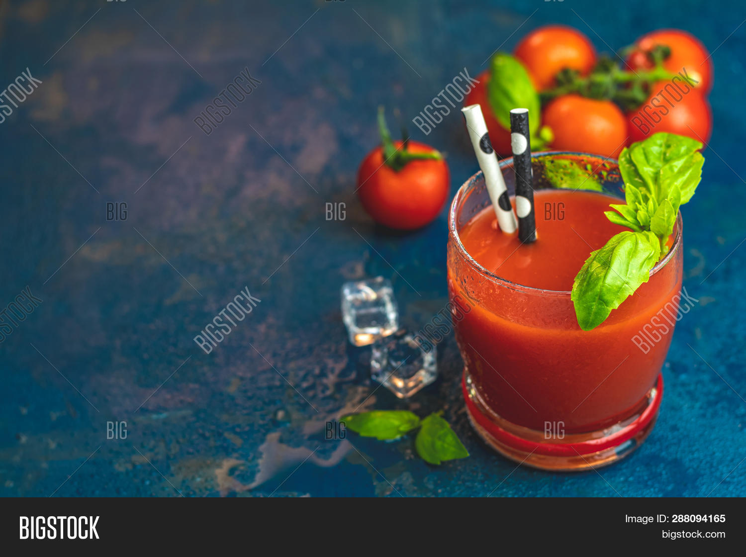 Red Cocktail Tomato Image & Photo (Free Trial) | Bigstock
