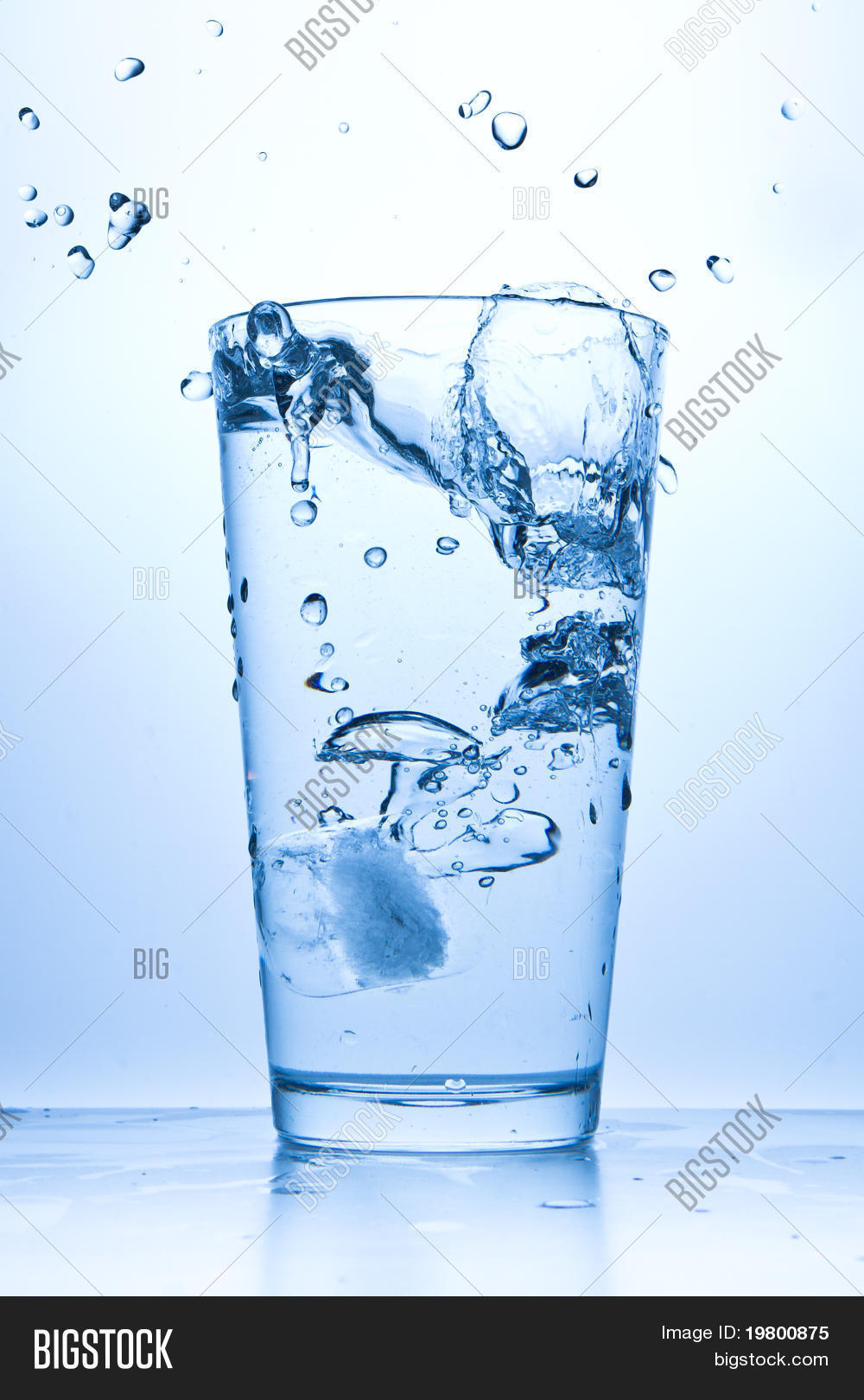 Water Splash Glass Image & Photo (Free Trial) | Bigstock