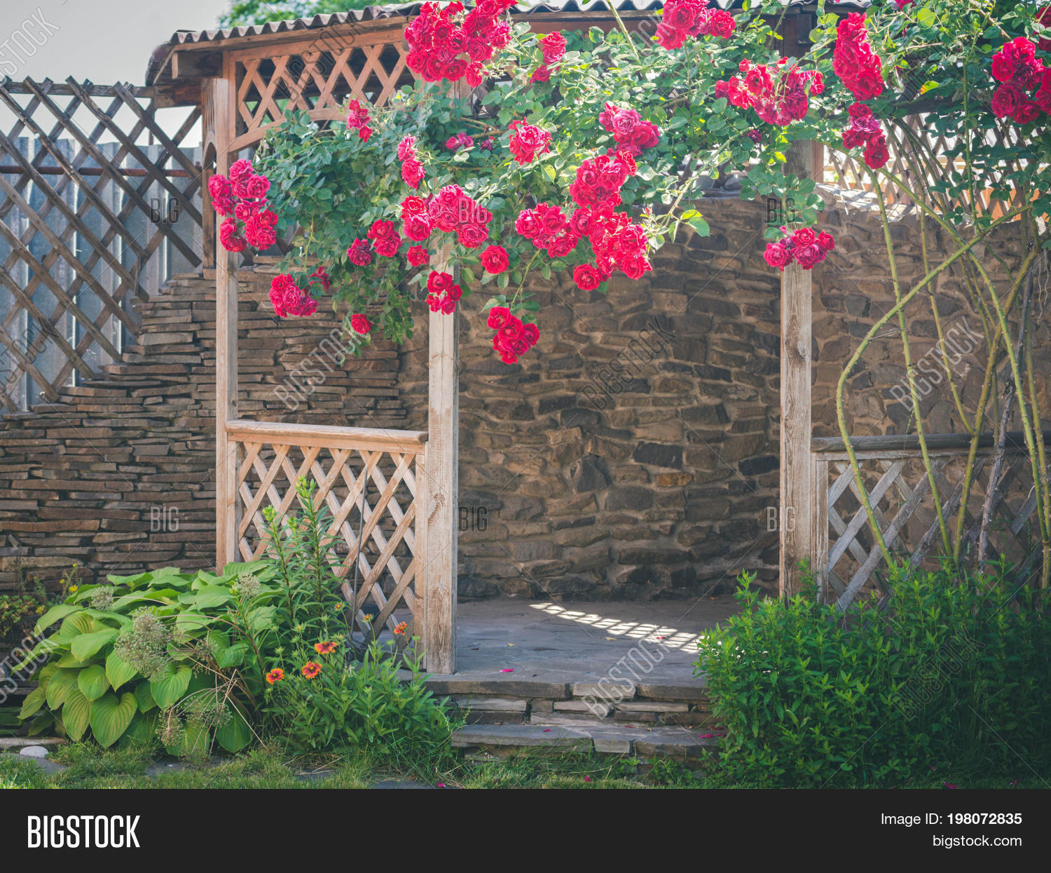 Alcove Summer Garden Image & Photo (Free Trial) | Bigstock