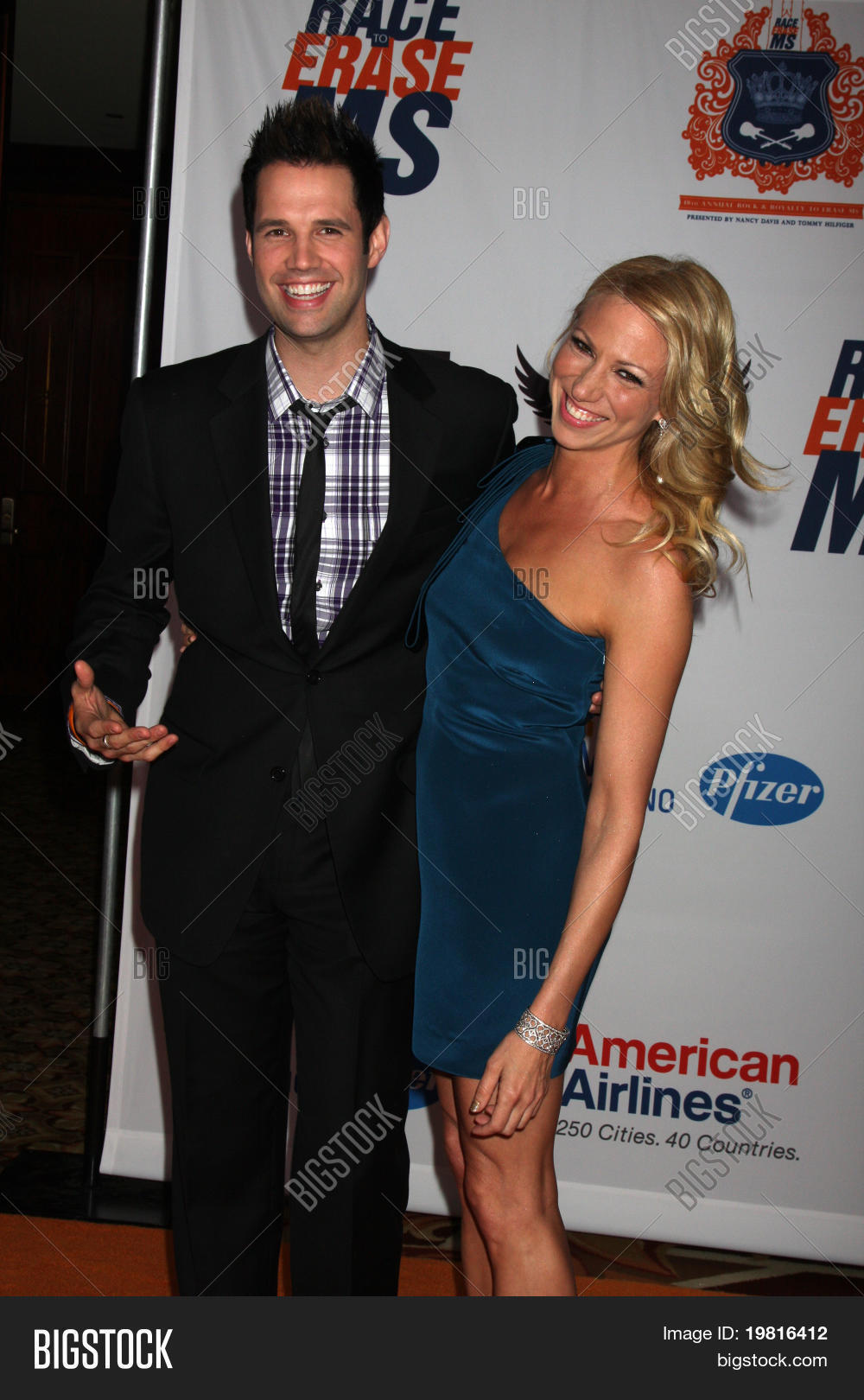 LOS ANGELES - APR 29: Image & Photo (Free Trial) | Bigstock