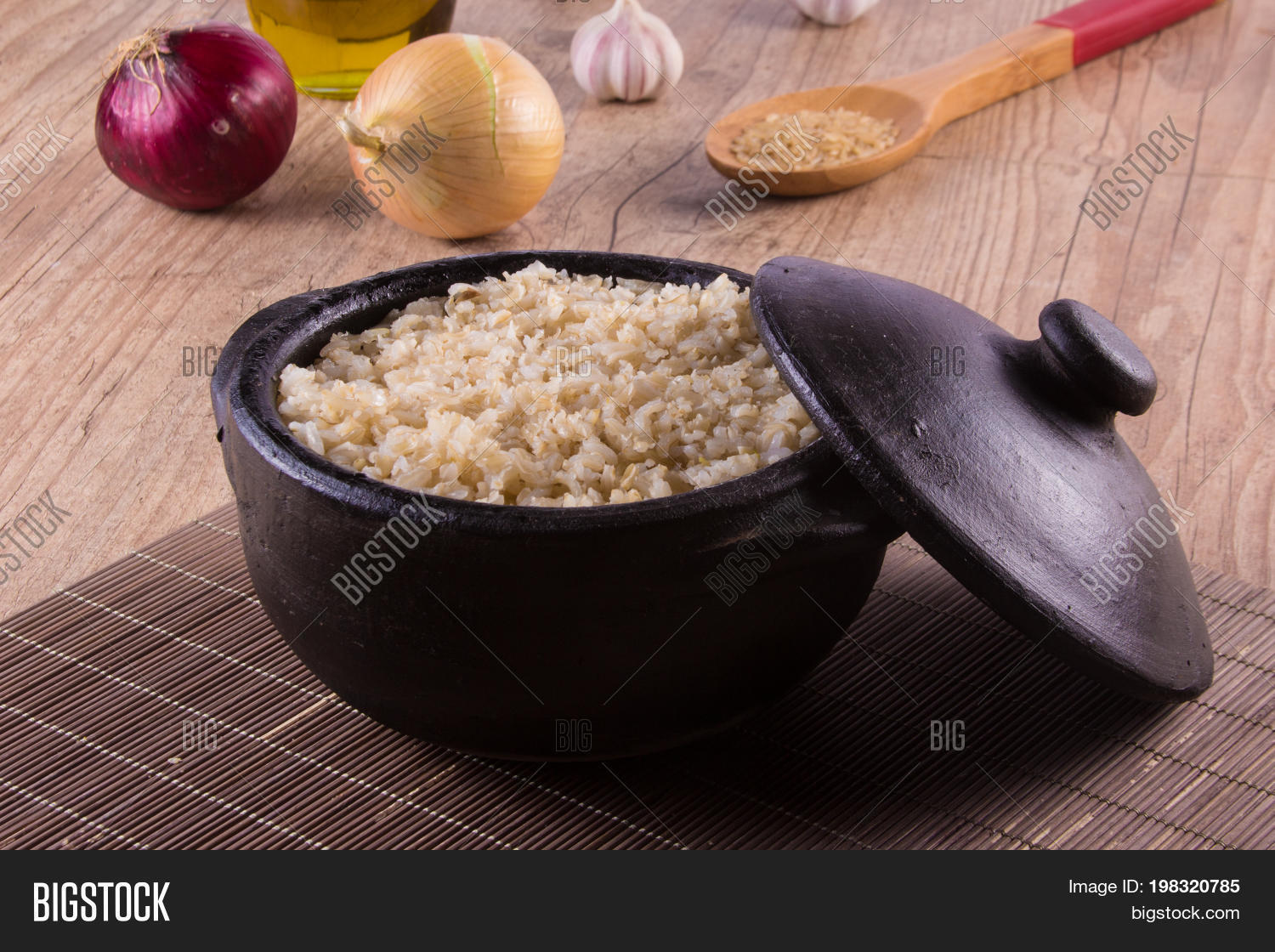 Whole Grain Brown Rice Image & Photo (Free Trial) | Bigstock