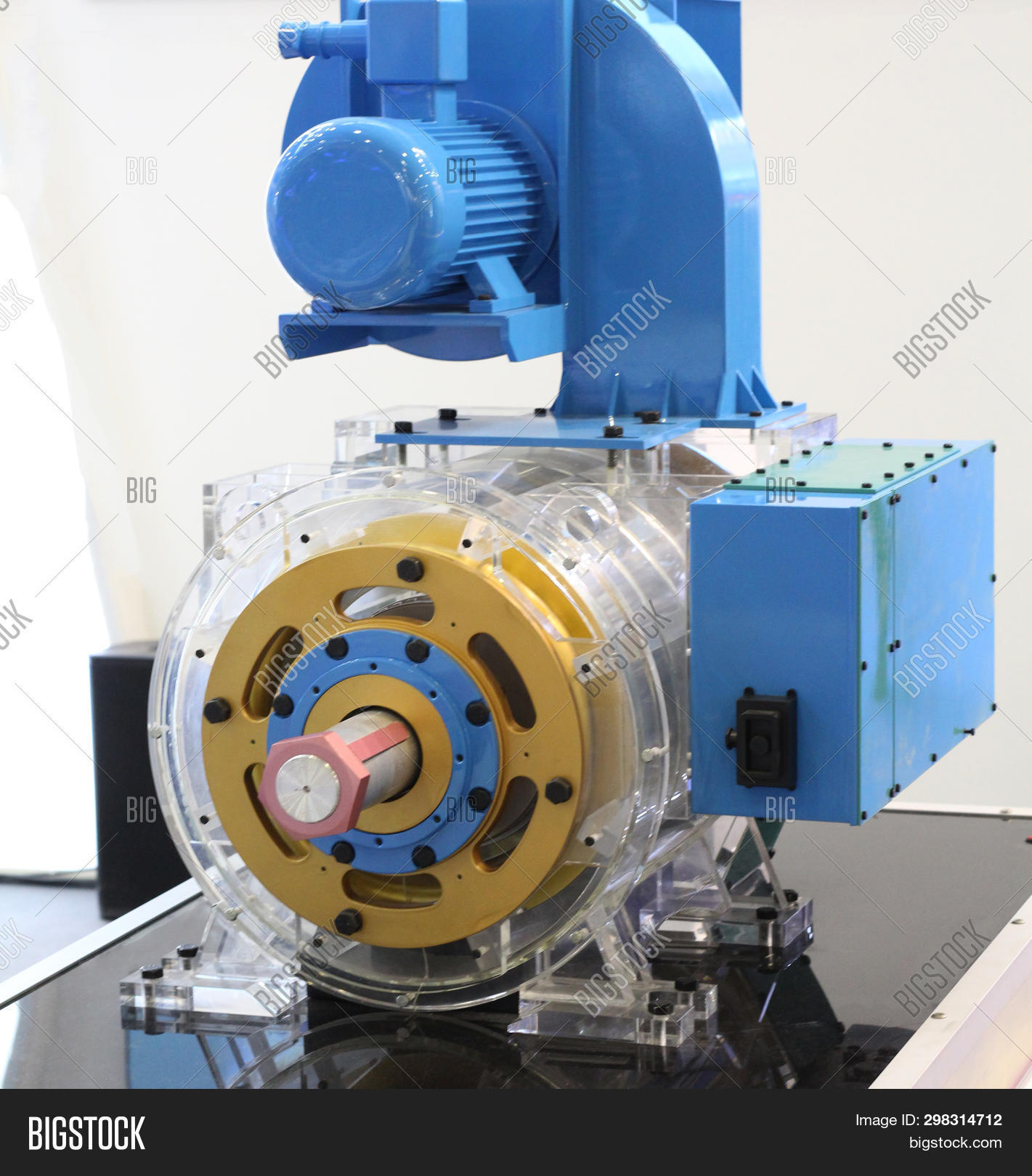 Asynchronous Ac Motor Image & Photo (Free Trial) | Bigstock