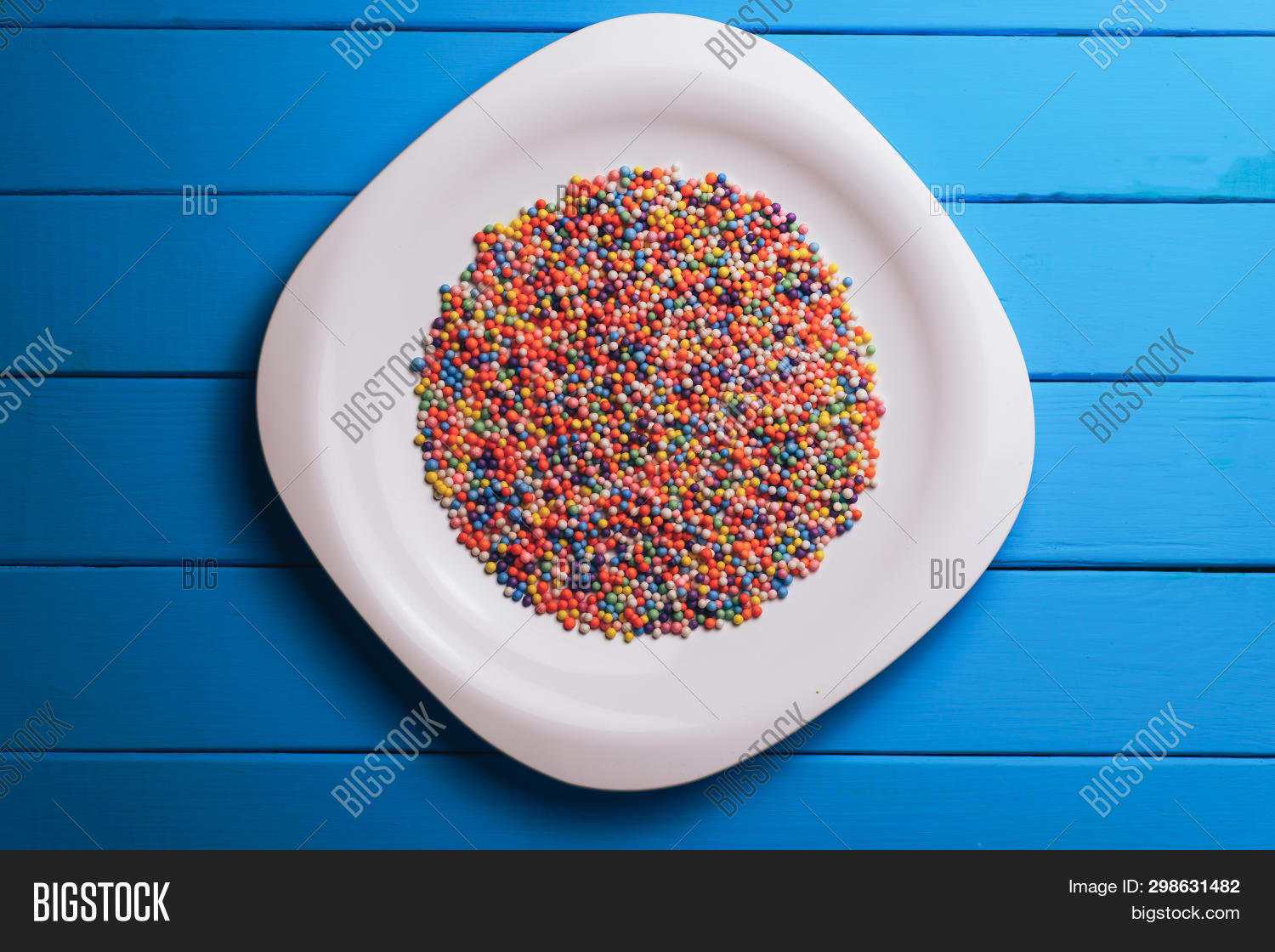 White Plate Color Image & Photo (Free Trial) | Bigstock