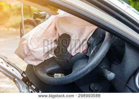 Airbag Exploded Car Image & Photo (Free Trial) | Bigstock