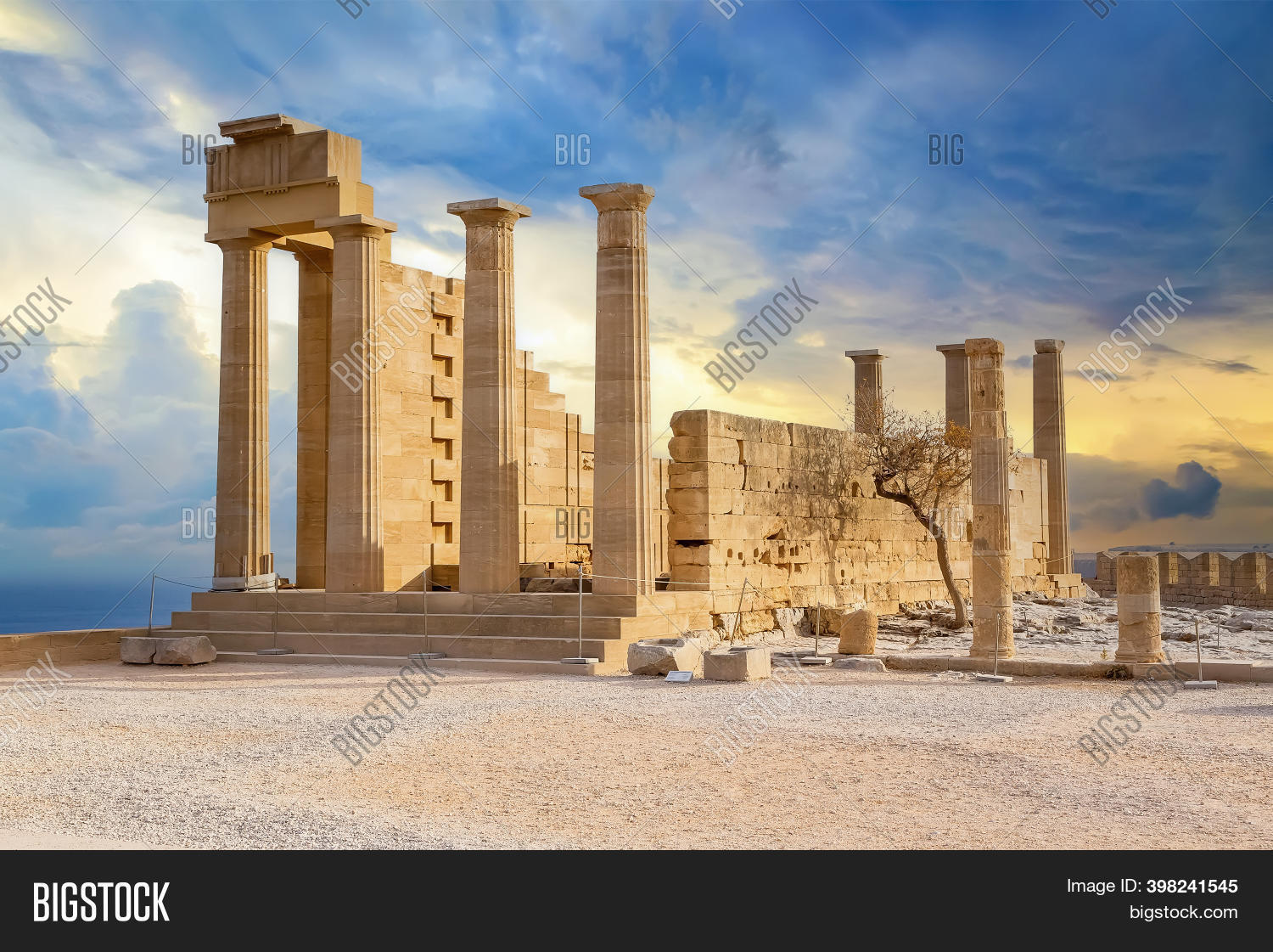 Ancient Greek Image & Photo (Free Trial) | Bigstock