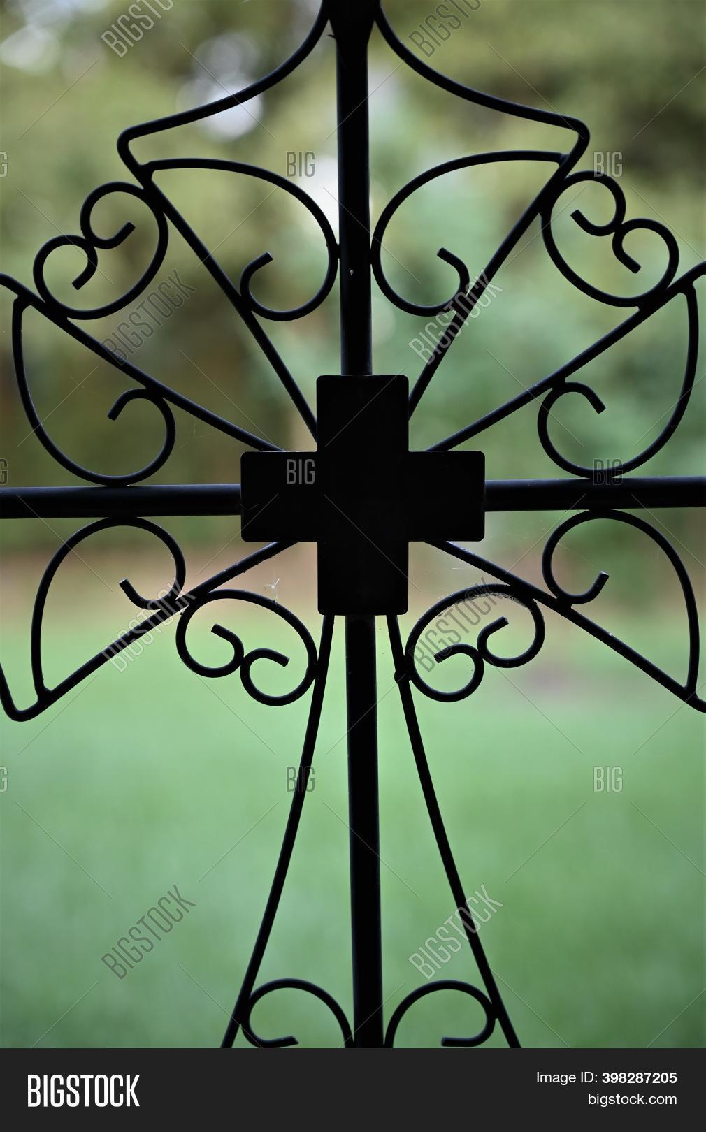 Black Wrought Iron Image & Photo (Free Trial) | Bigstock
