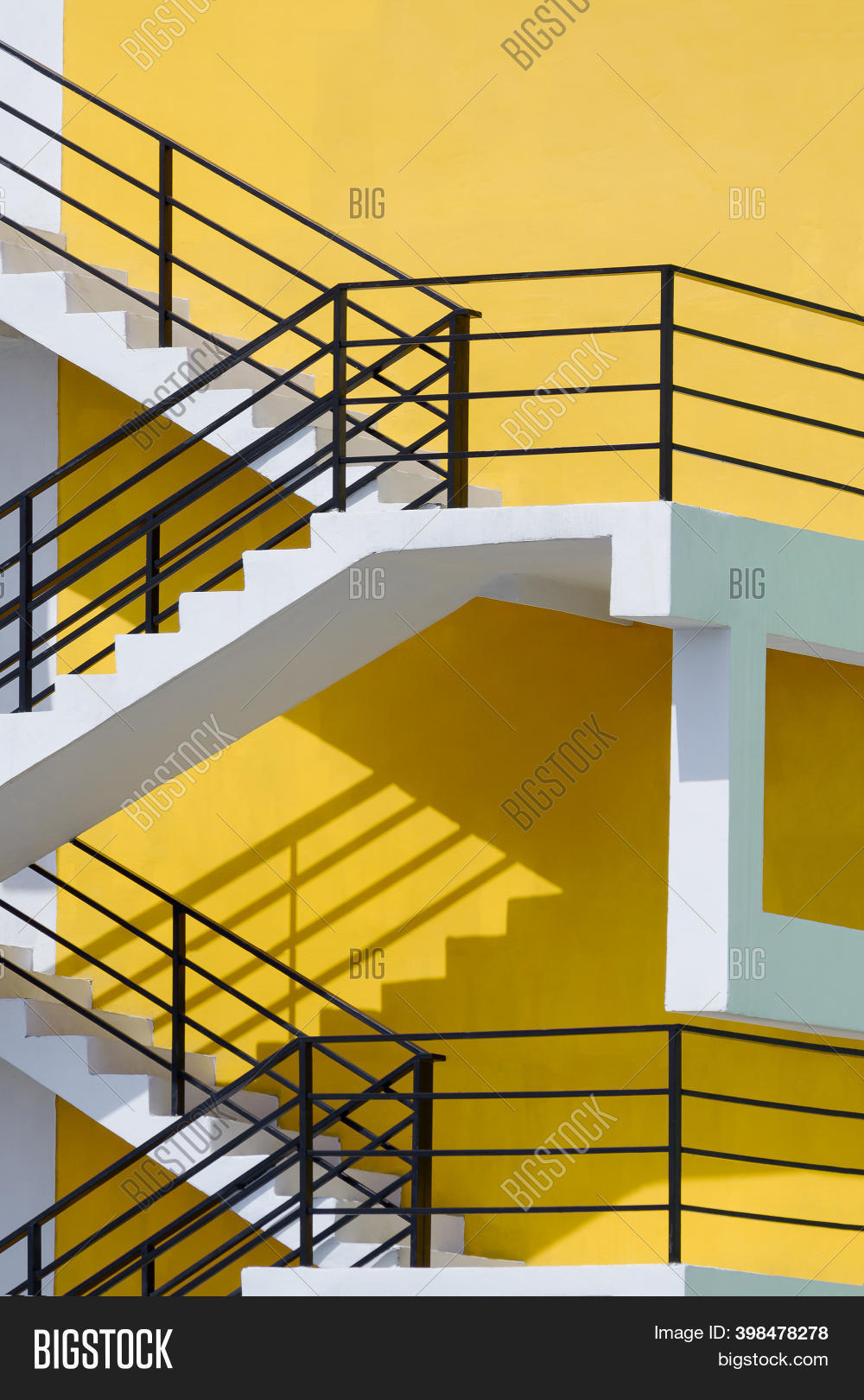 Low Angle Side View Image & Photo (Free Trial) | Bigstock