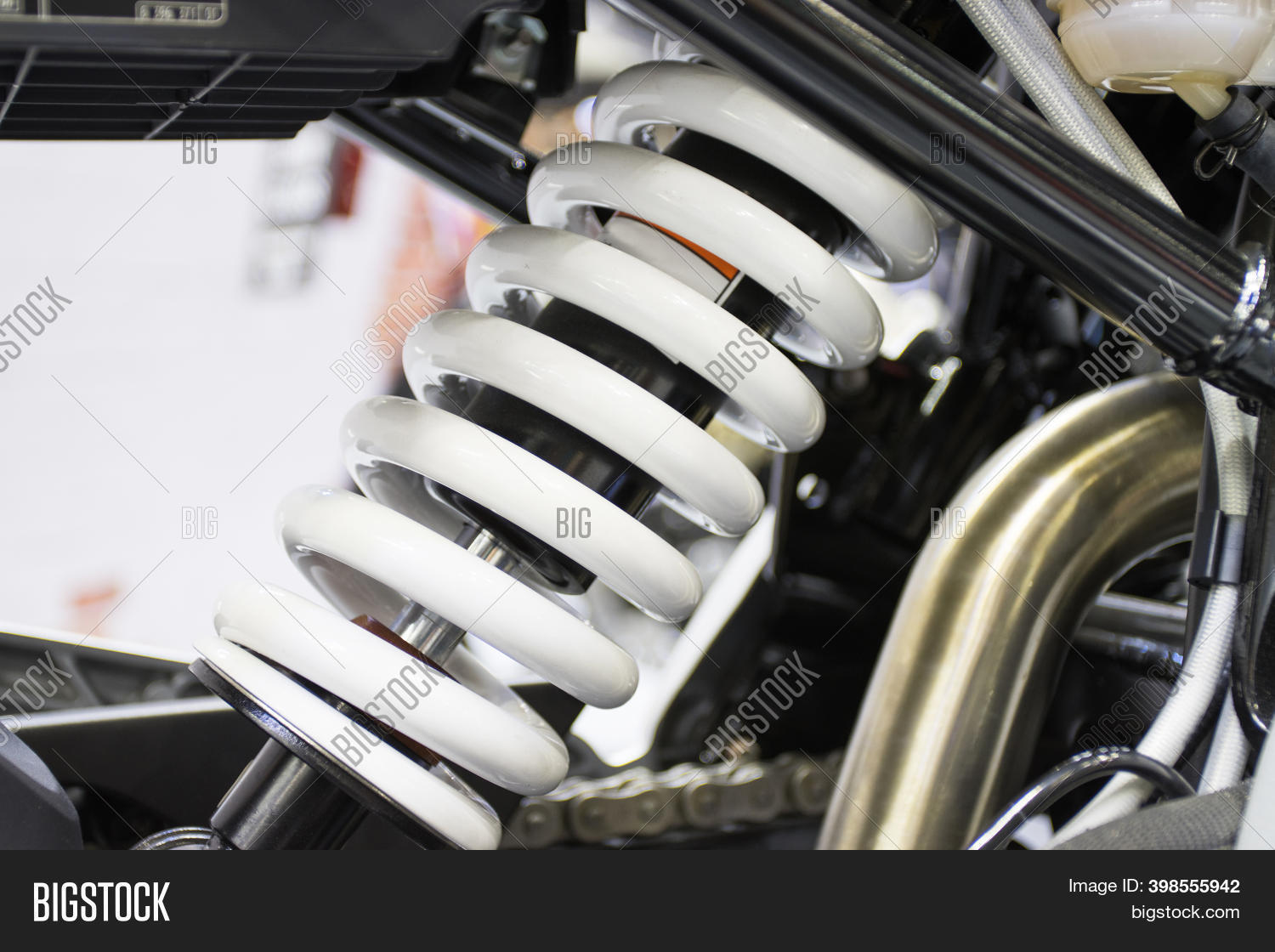 Shock Absorbers Device Image & Photo (Free Trial) | Bigstock