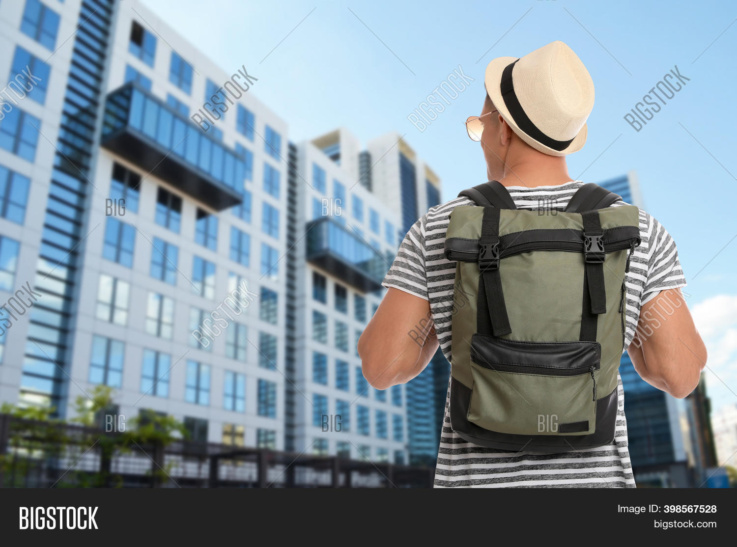 Traveler Backpack Image & Photo (Free Trial) | Bigstock