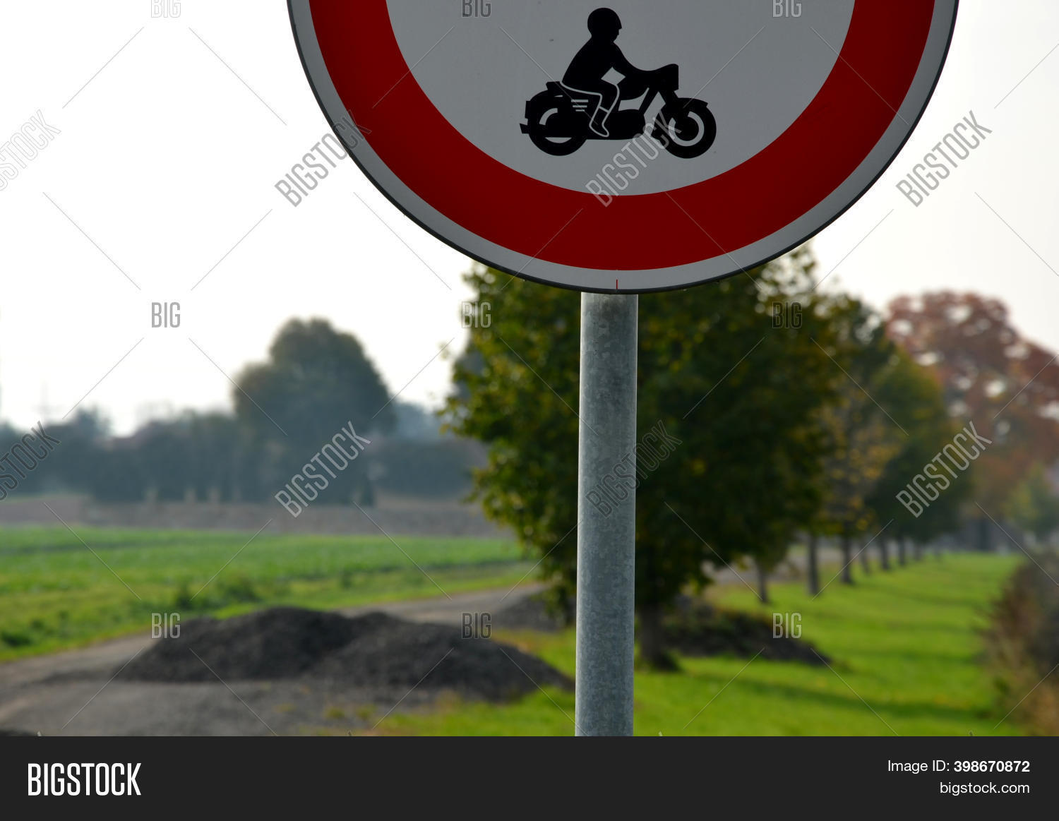 Road Sign No Entry All Image & Photo (Free Trial) | Bigstock