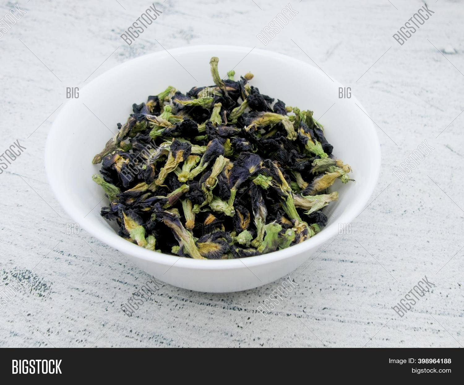 Blue Anchan Tea Leaves Image & Photo (Free Trial) | Bigstock