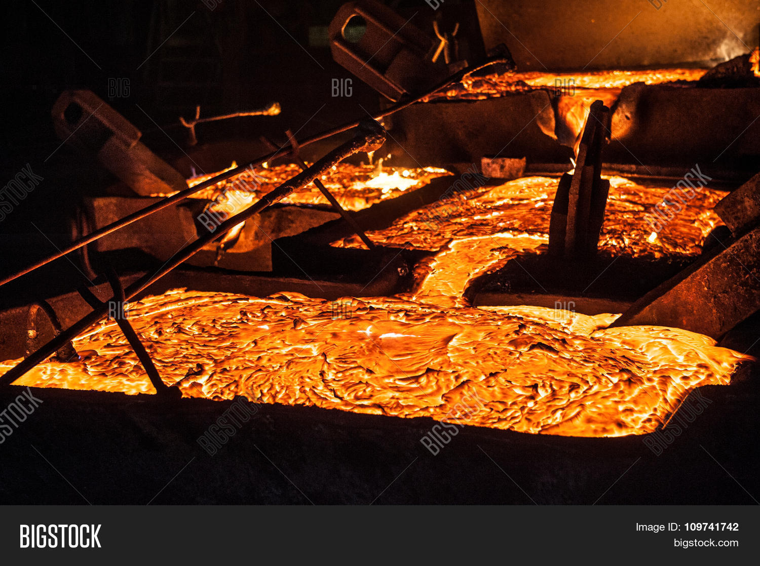 Pouring Liquid Image & Photo (Free Trial) | Bigstock