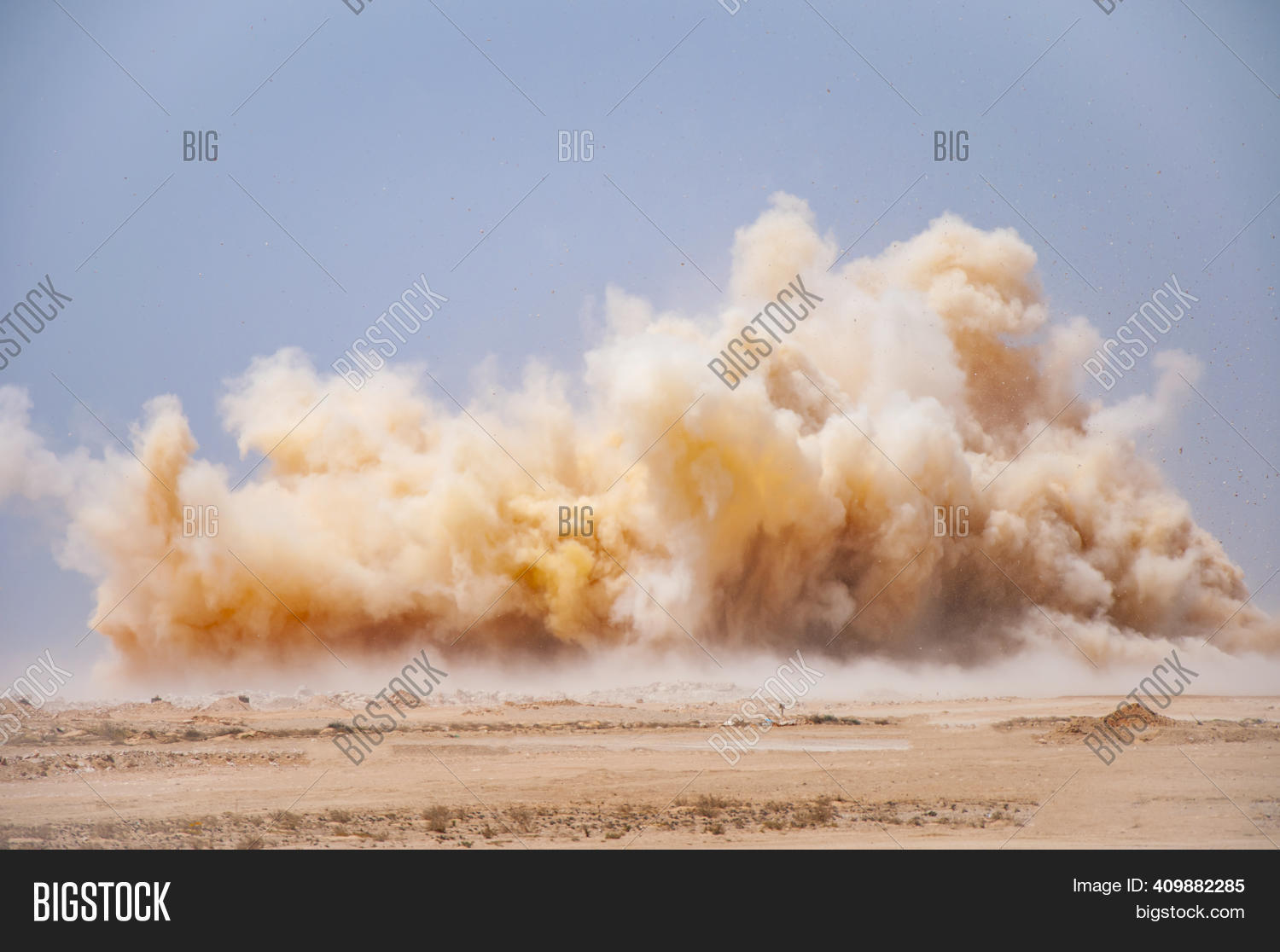 Dust Storm Desert Image & Photo (Free Trial) | Bigstock