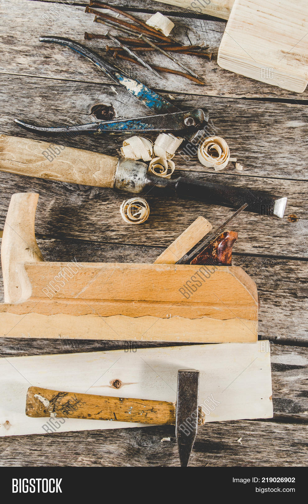 Imagen y foto Carpenter Tools On (prueba gratis) | Bigstock
