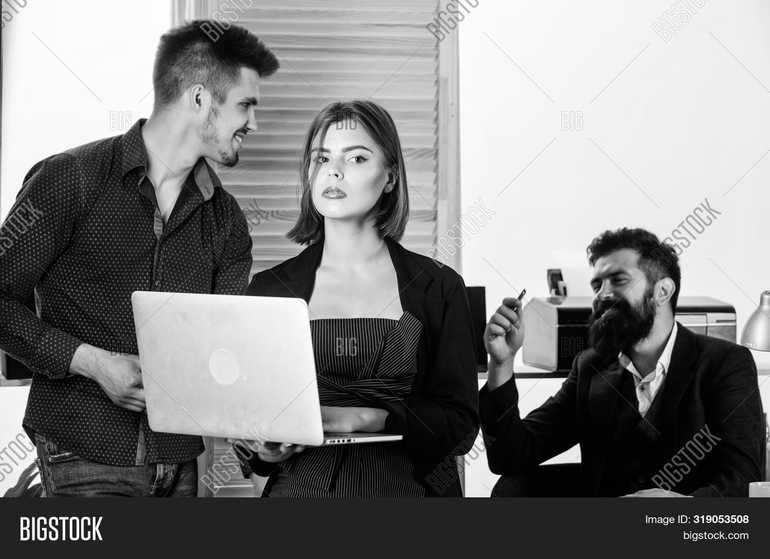 Quick Briefing Before Image & Photo (Free Trial) | Bigstock