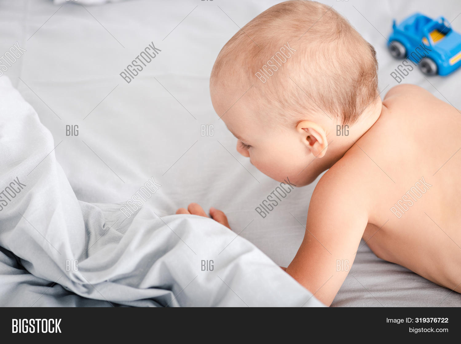 Back View Little Child Image & Photo (Free Trial) | Bigstock