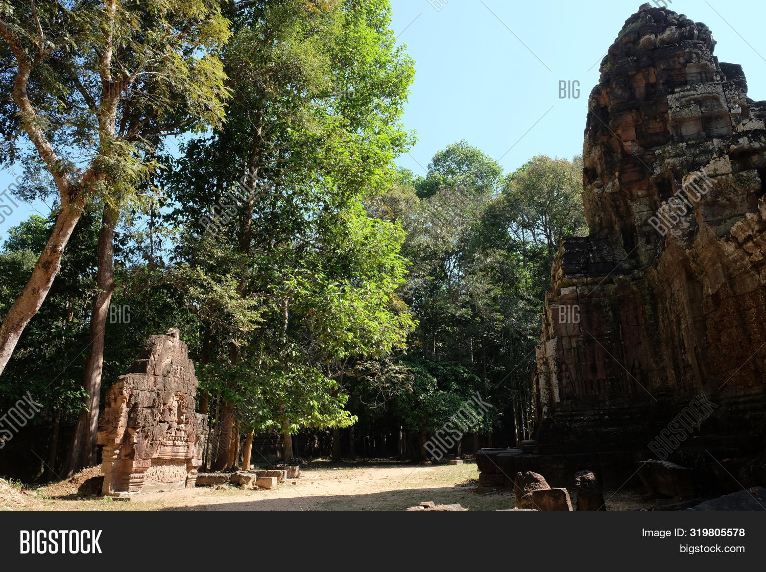 Ancient Khmer Temple Image & Photo (Free Trial) | Bigstock