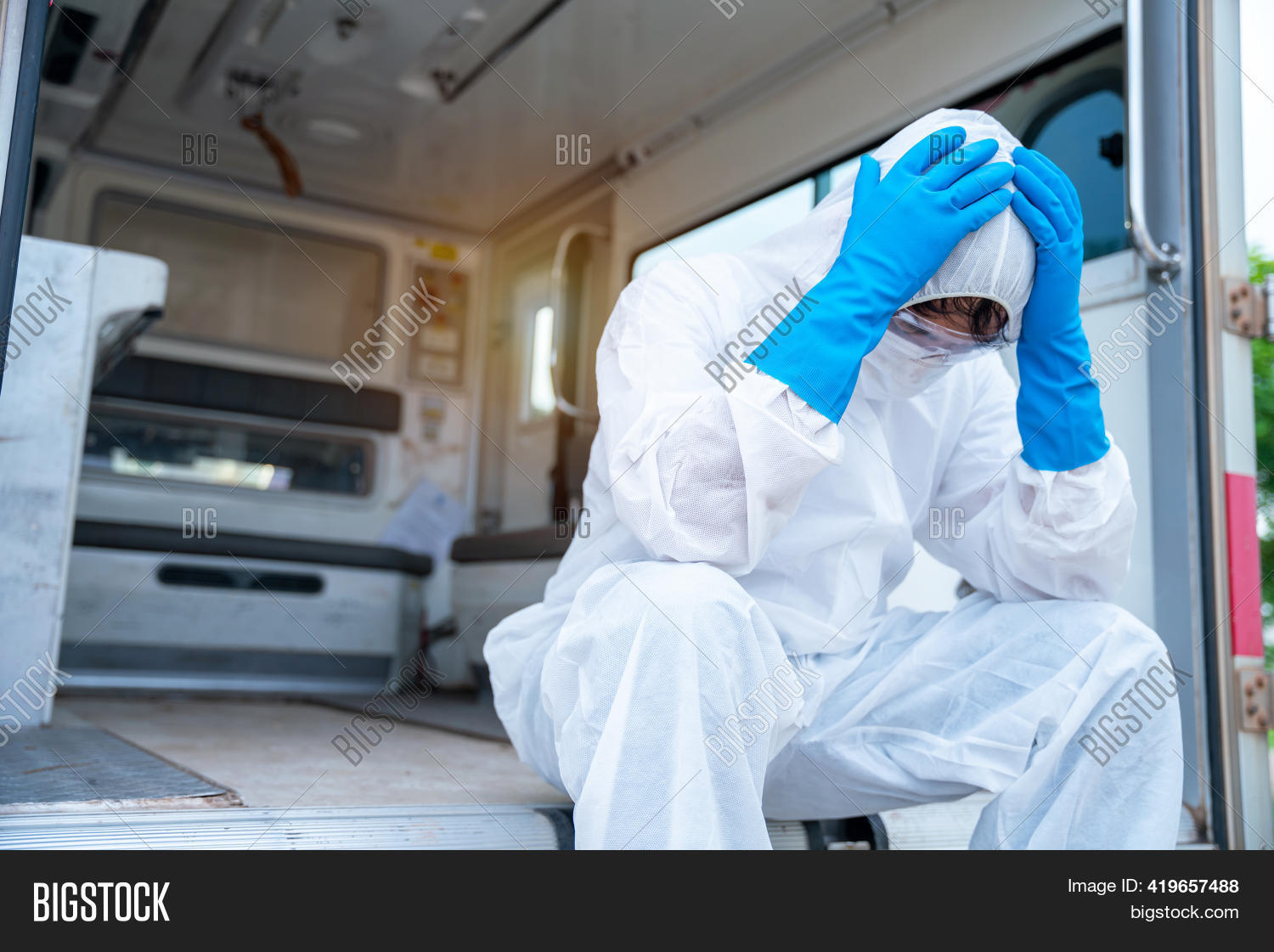 Frontline Doctor Image & Photo (Free Trial) | Bigstock